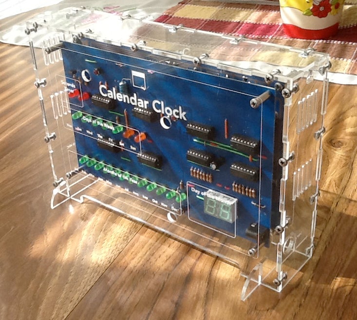 Digital Calendar Clock Made From CMOS Chips : 3 Steps - Instructables