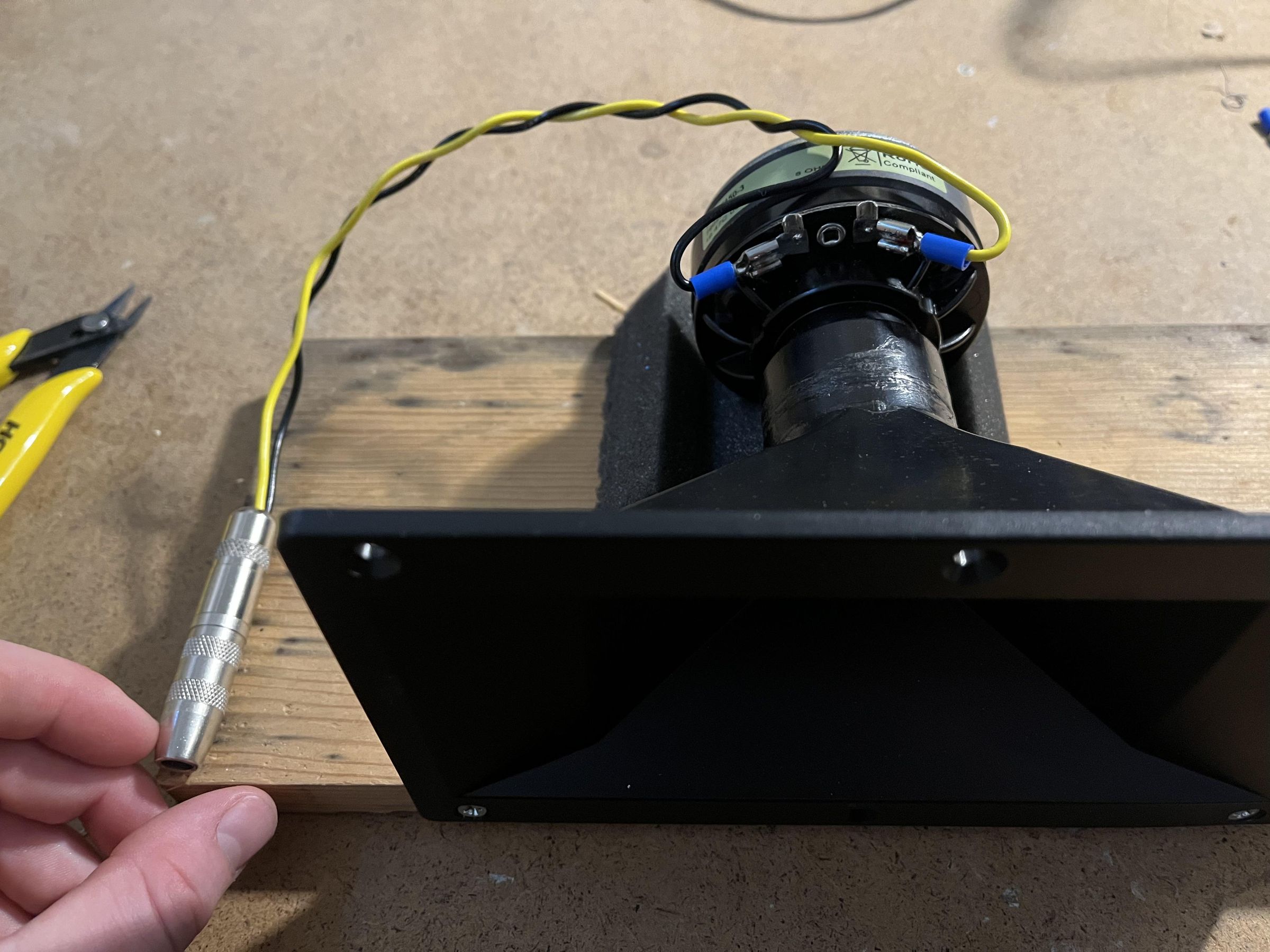 Modular Hi-Fi Speaker System (New Media Art Project) : 9 Steps ...