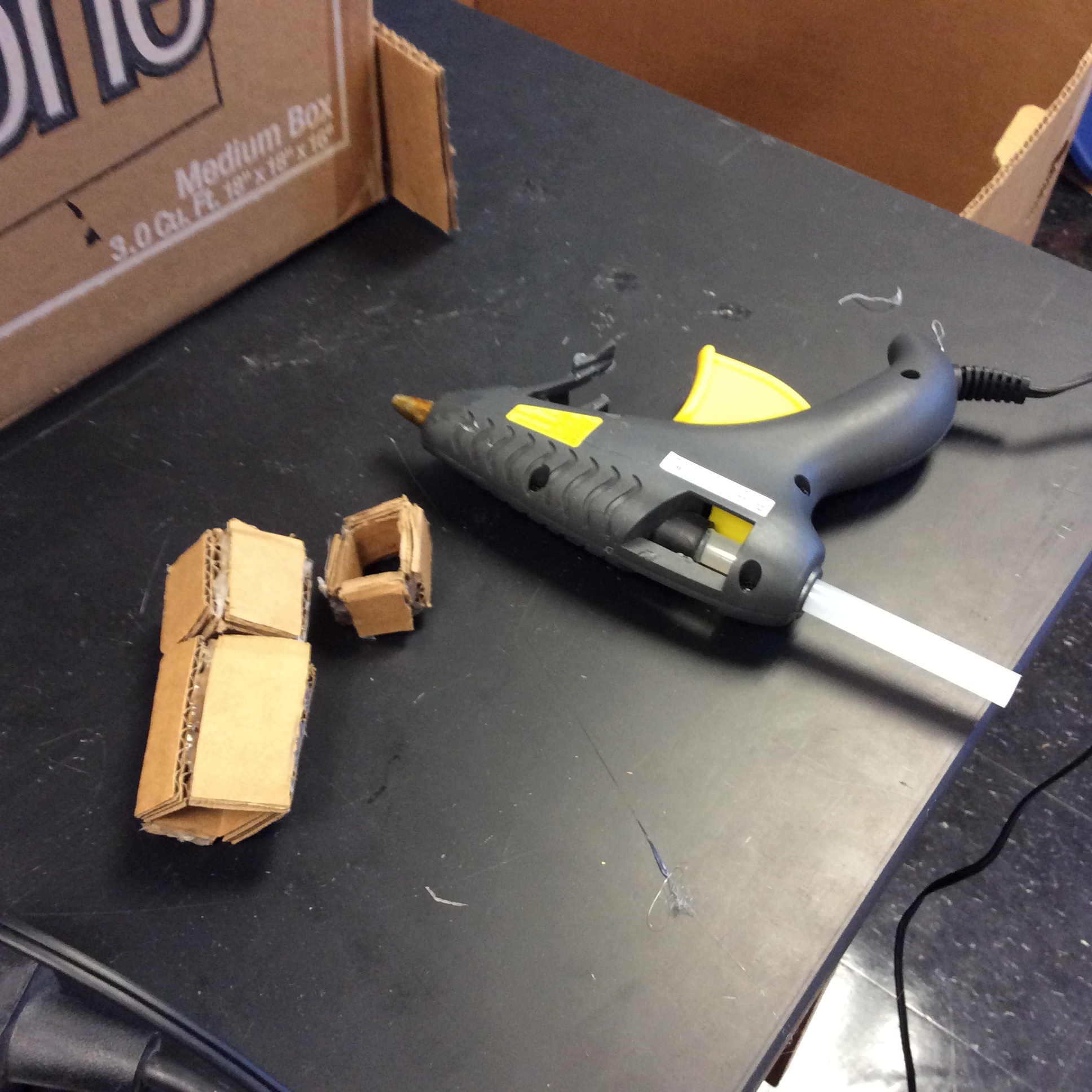 Detailed Cardboard Hand : 4 Steps - Instructables