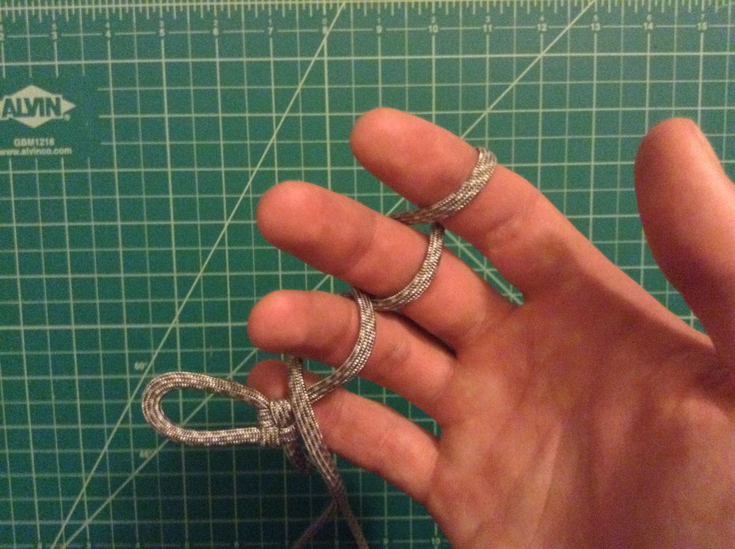 Cross-Knot Cross : 10 Steps - Instructables