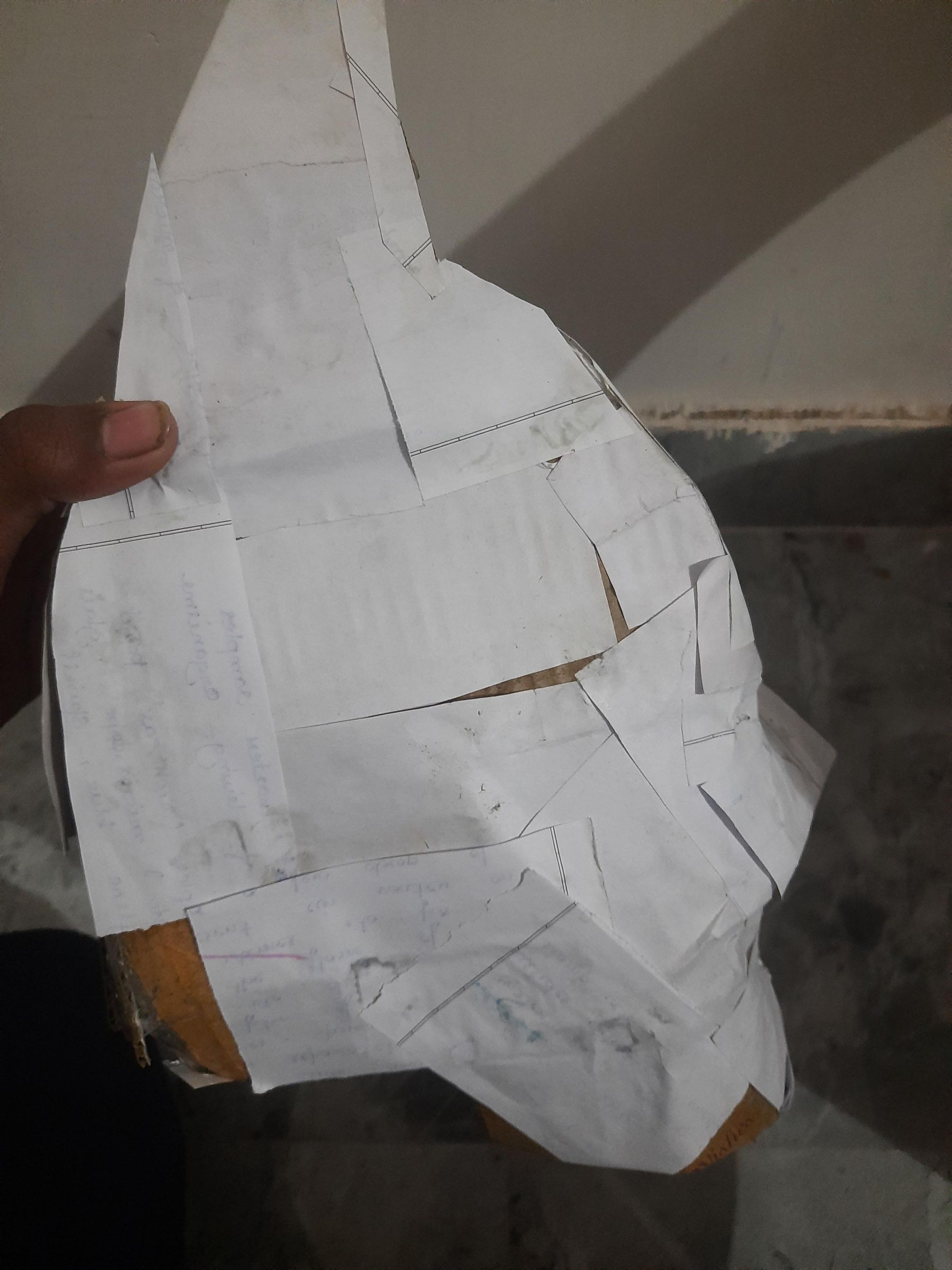 Batman Mask Craft : 10 Steps - Instructables