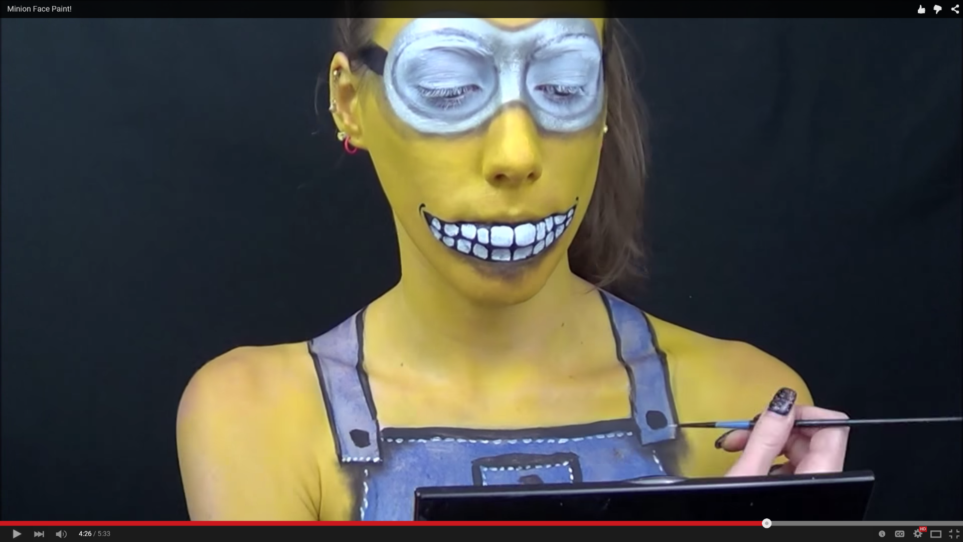 Face Painting Minion