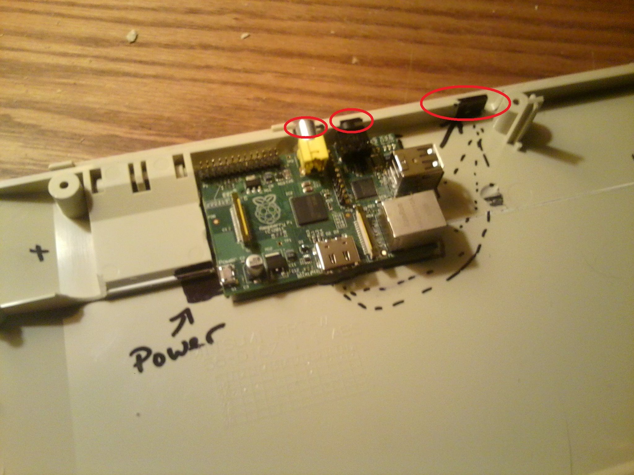 Turn a Keyboard Into a Raspberry Pi Case for Around $20 or Less. : 18 ...
