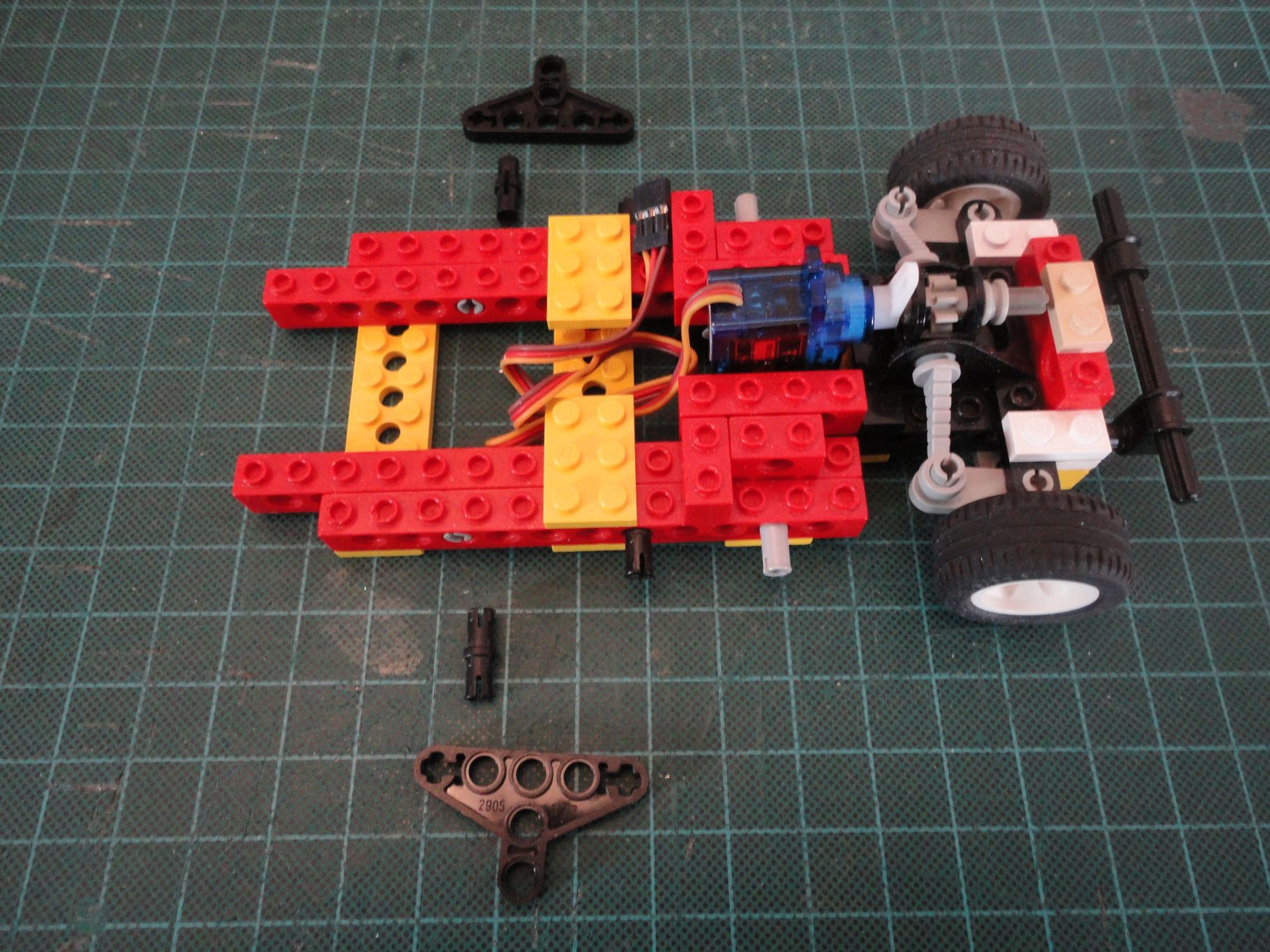R/C LEGO® Car Redux : 12 Steps (with Pictures) - Instructables