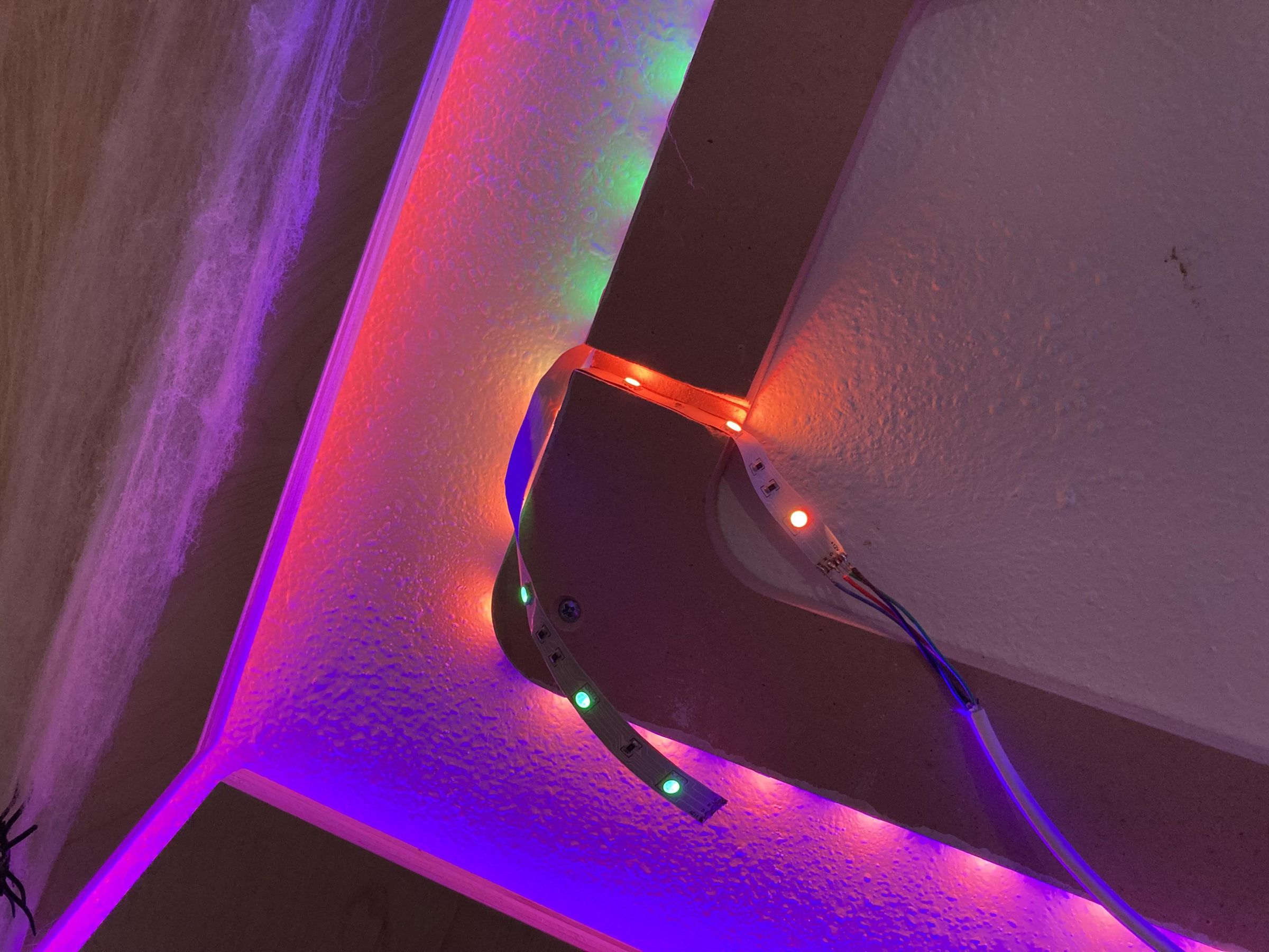 Plywood Accent Wall W/LED's : 8 Steps (with Pictures) - Instructables