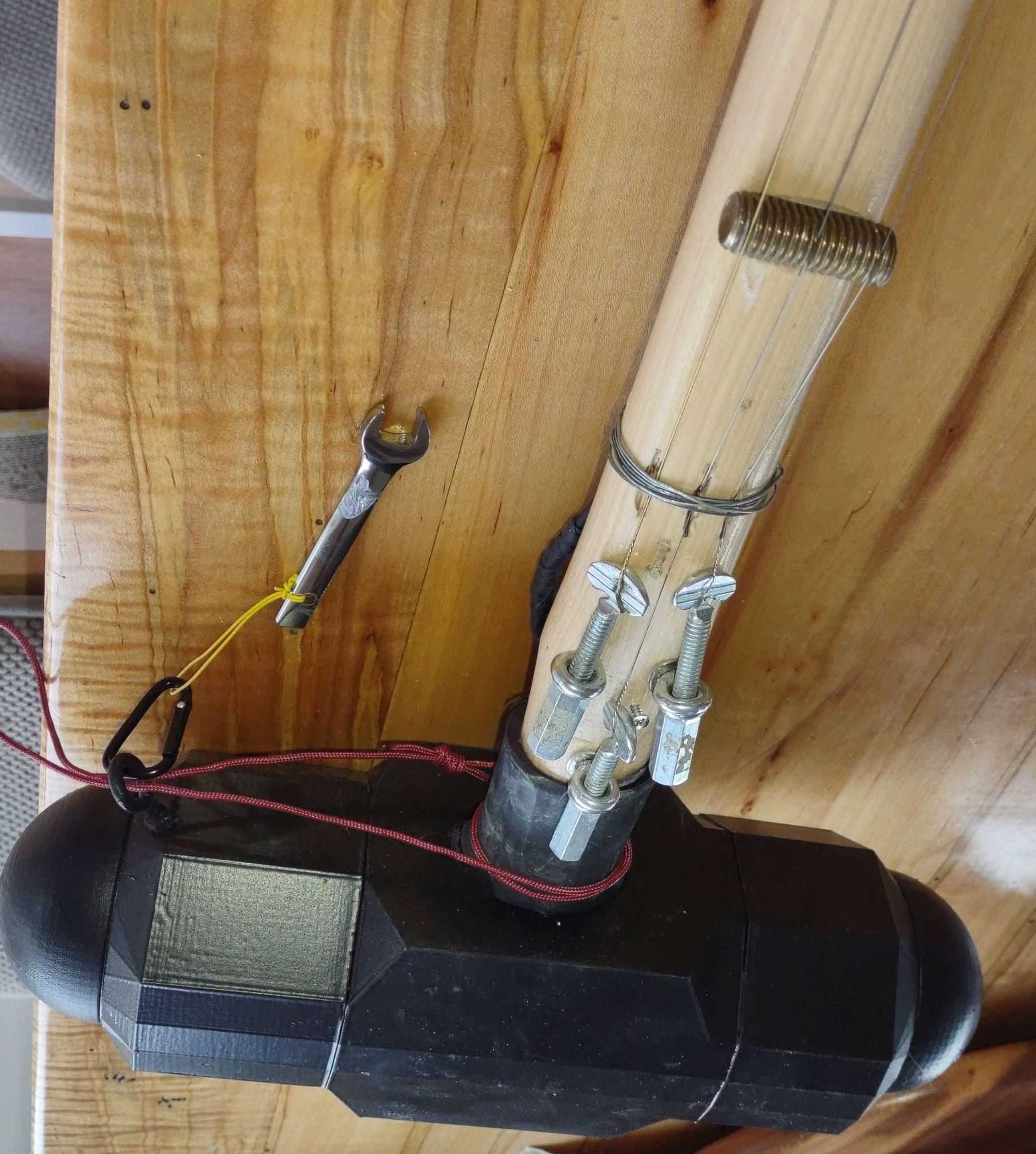 3 String Guitar Made From Hardware Store Parts: the Sledgehammer : 8 ...