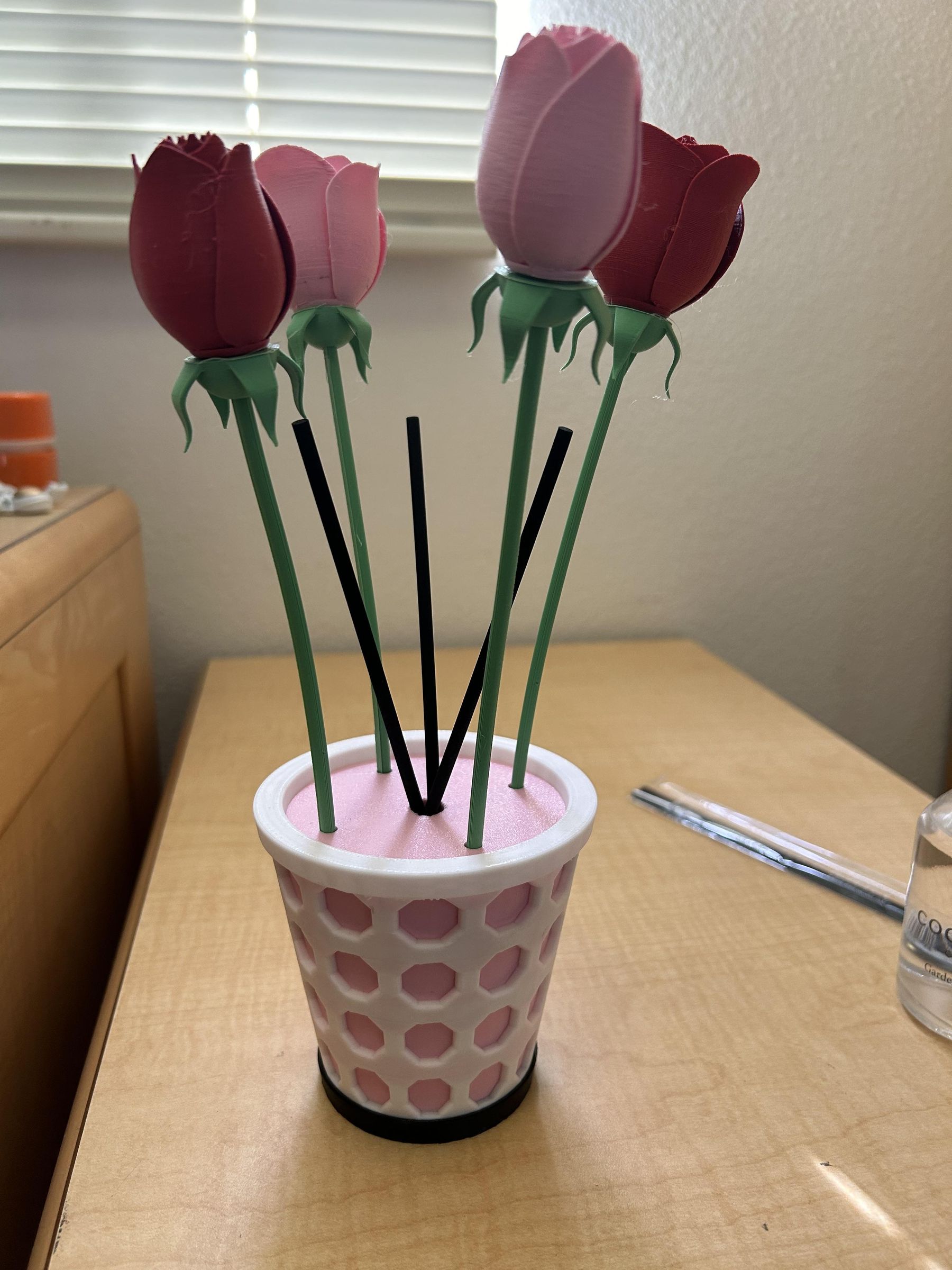 How to Design a Patterned Vase in SolidWorks and Add a Rose Reed ...