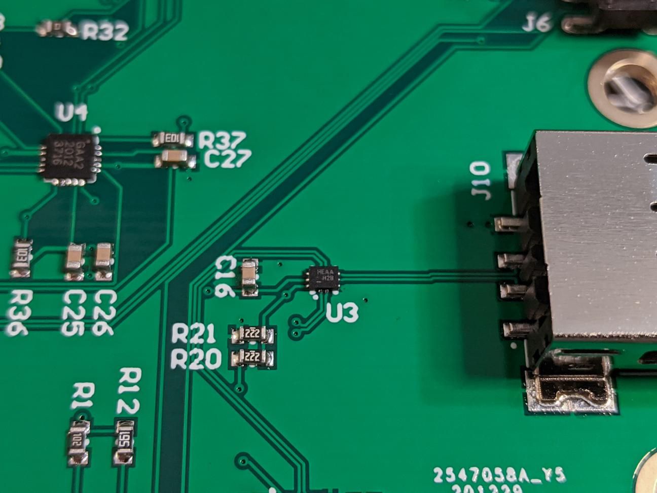 How to Assemble a PCB With Tiny SMD Parts : 7 Steps (with Pictures ...