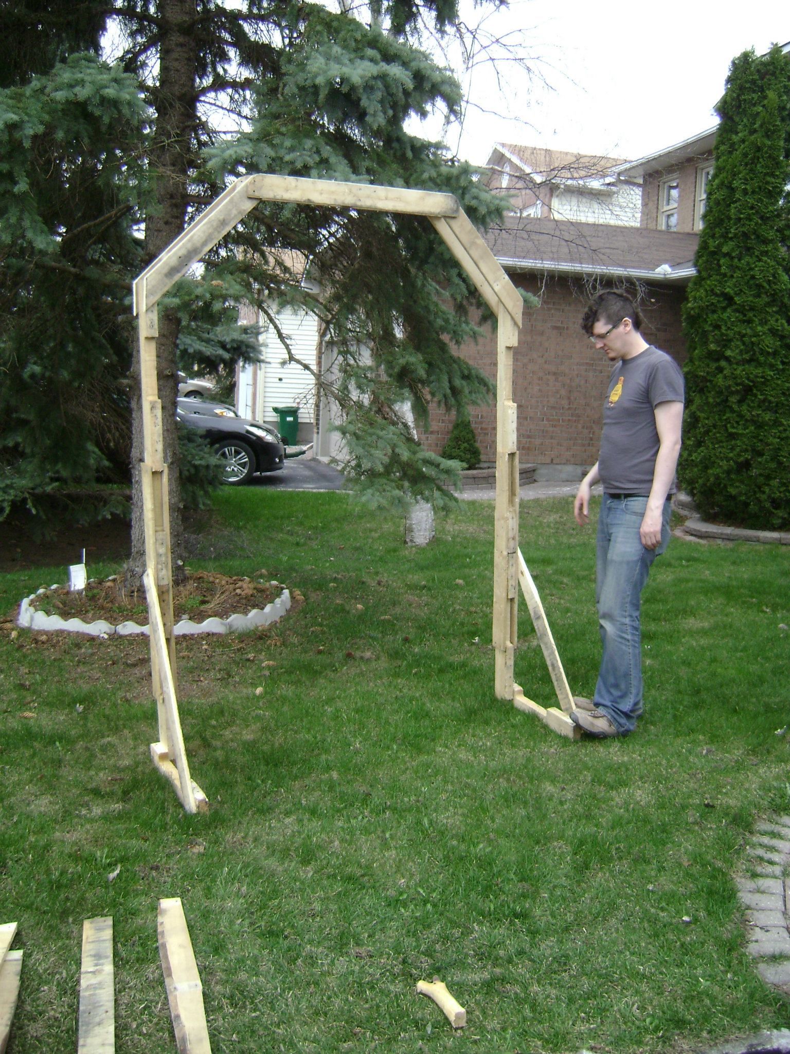 Pallet Wood Arch : 3 Steps (with Pictures) - Instructables