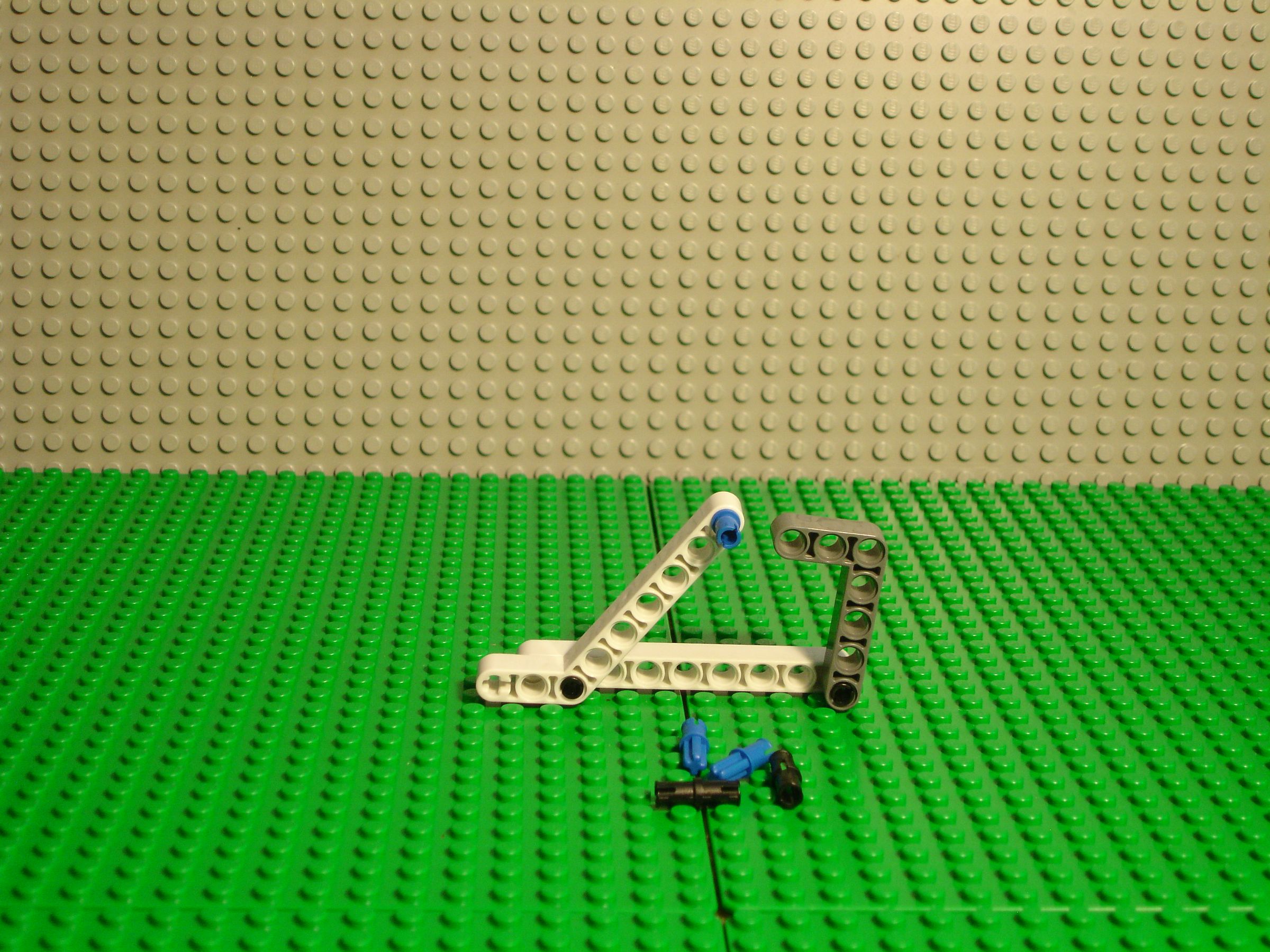 Build a Simple LEGO Starter Robot : 7 Steps - Instructables