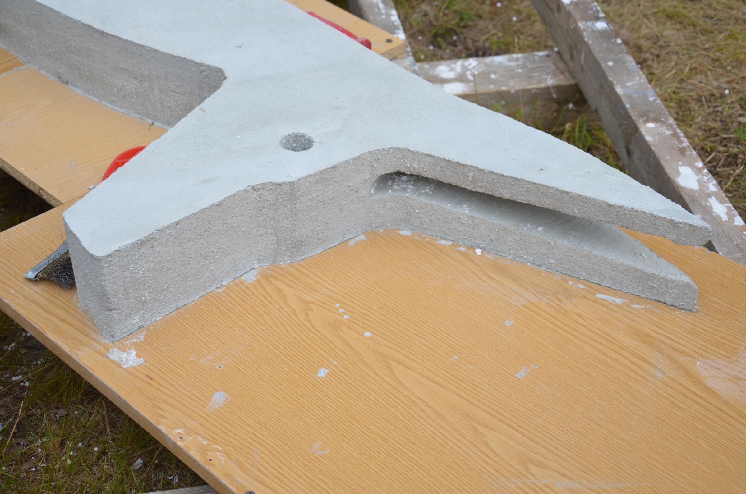 Abstract Dog Sculpture Made Using Concrete : 7 Steps (with Pictures ...