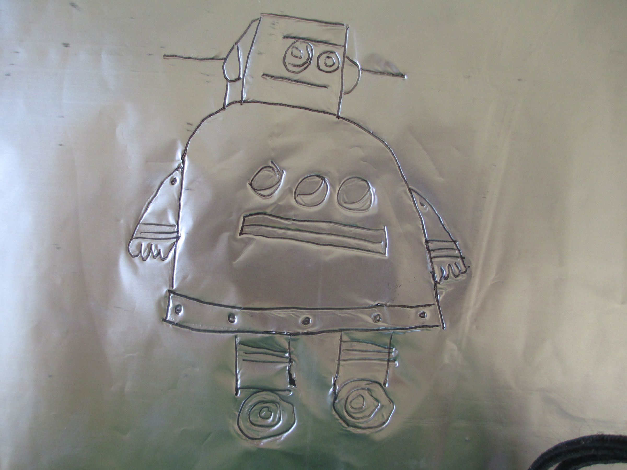 Tinfoil Instructables Robot (etched) : 7 Steps - Instructables