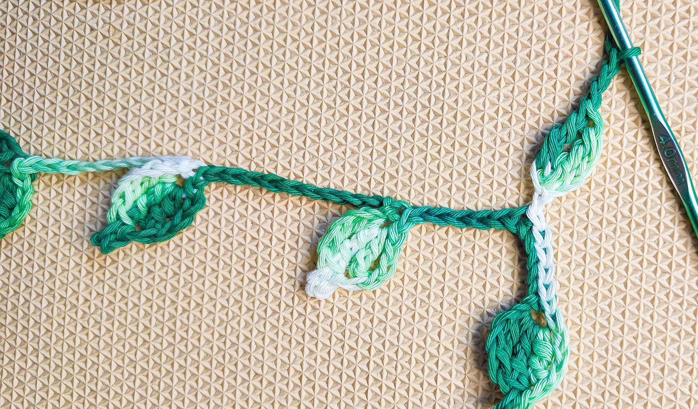 Easy Crochet Leaf Branch : 4 Steps (with Pictures) - Instructables