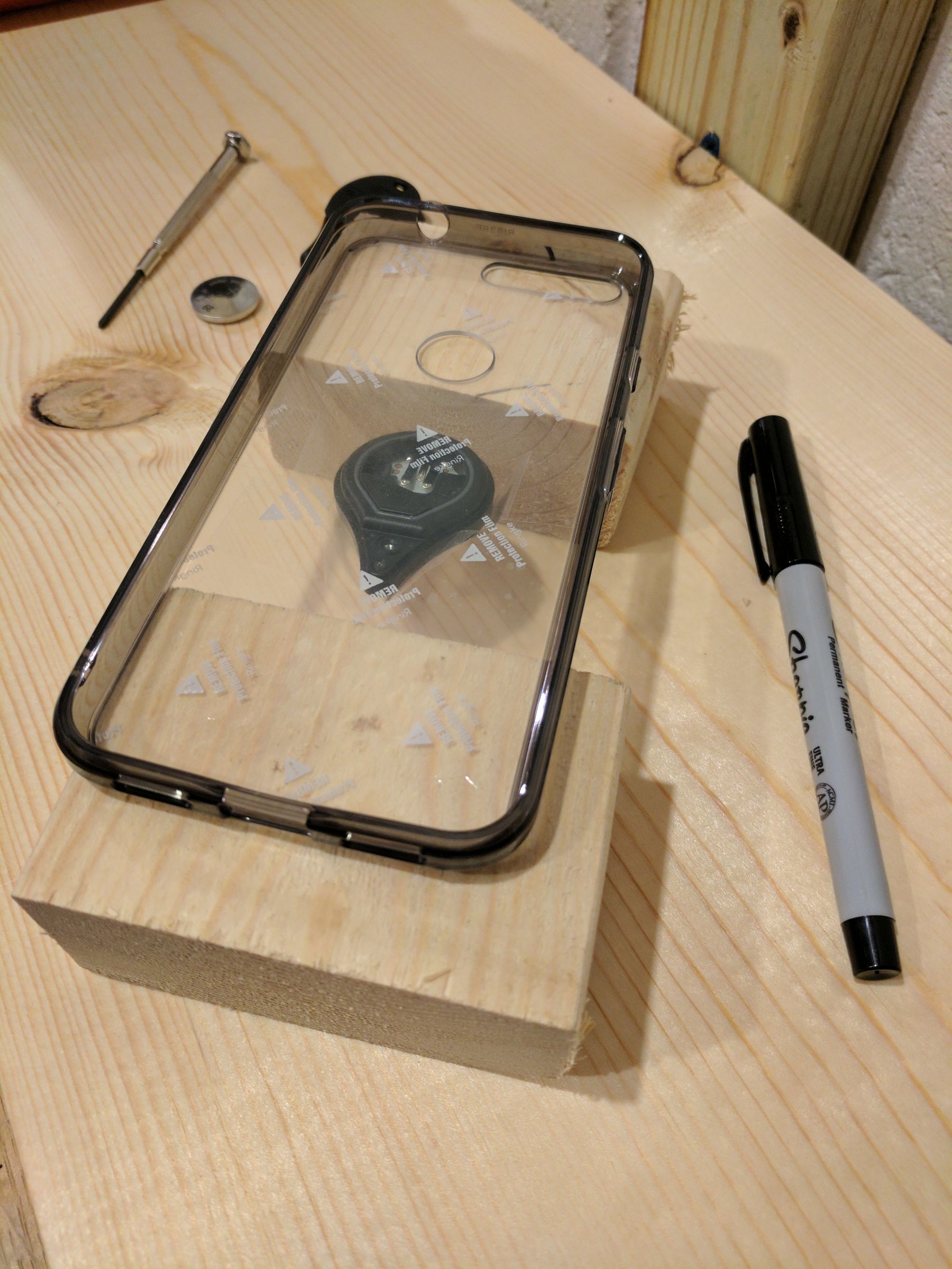 Pokemon GO Plus Phone Case : 4 Steps (with Pictures) - Instructables