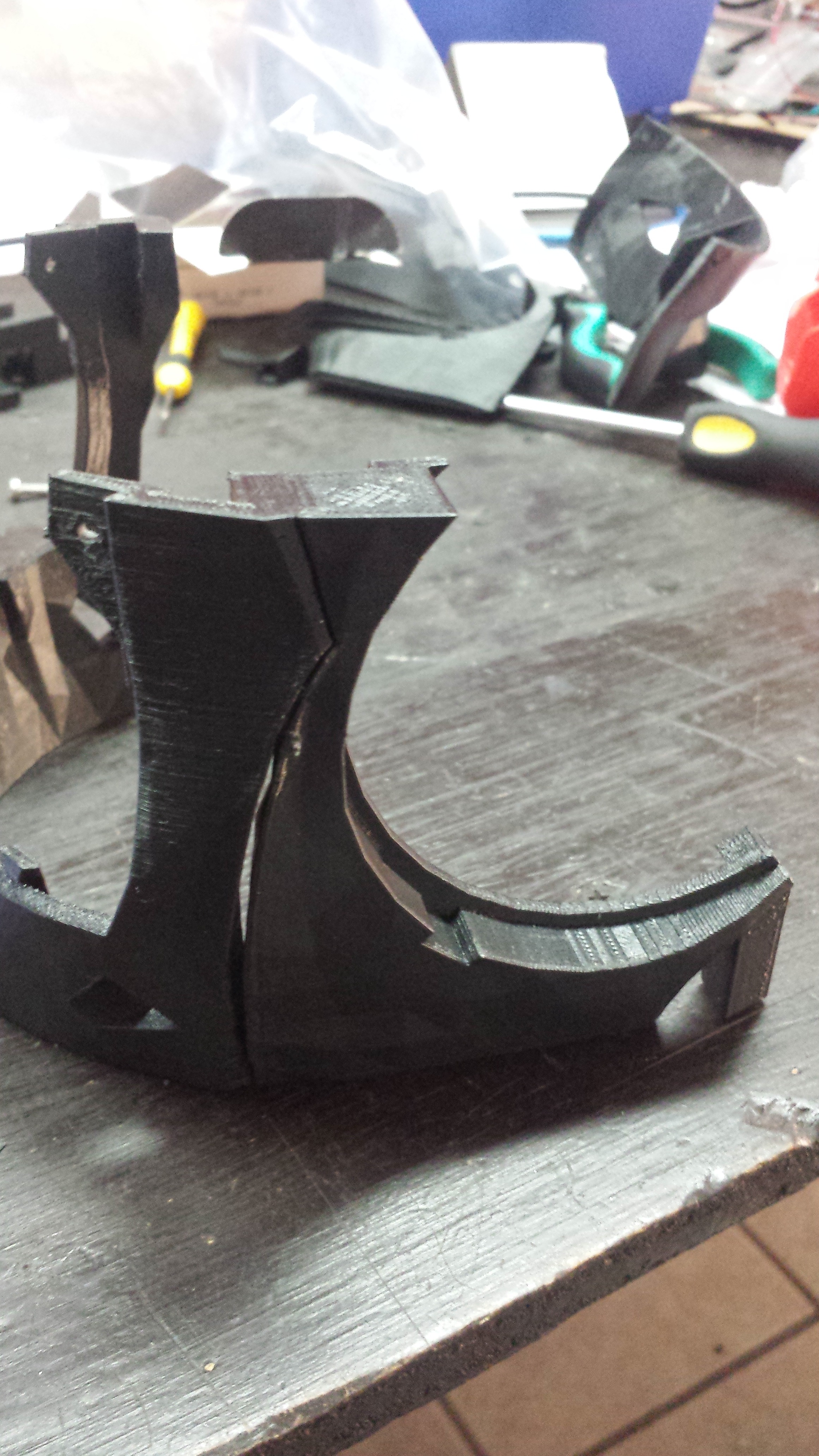 Humanoid Robot Head: InMoov : 18 Steps - Instructables