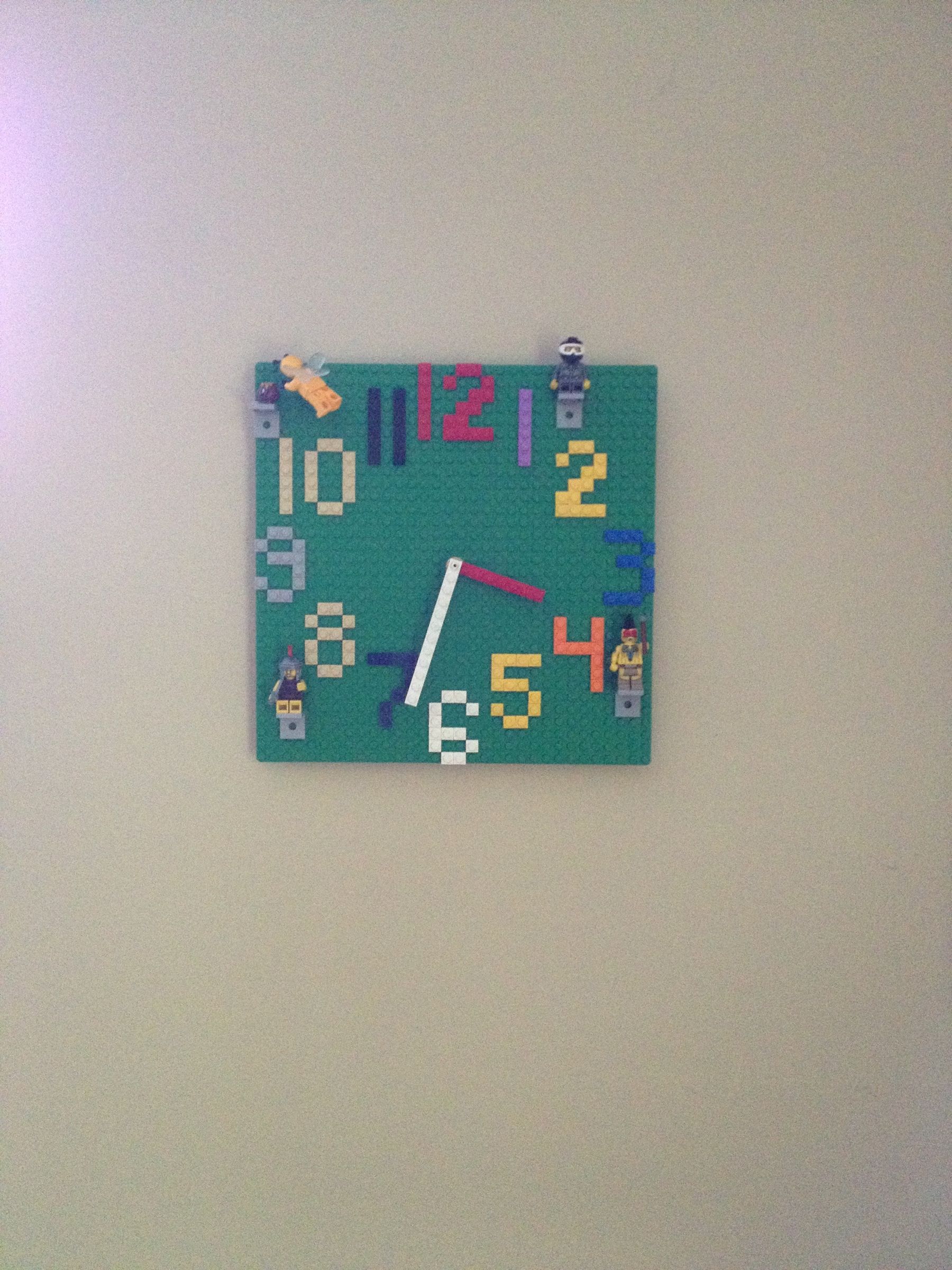 Lego Wall Clock : 5 Steps (with Pictures) - Instructables