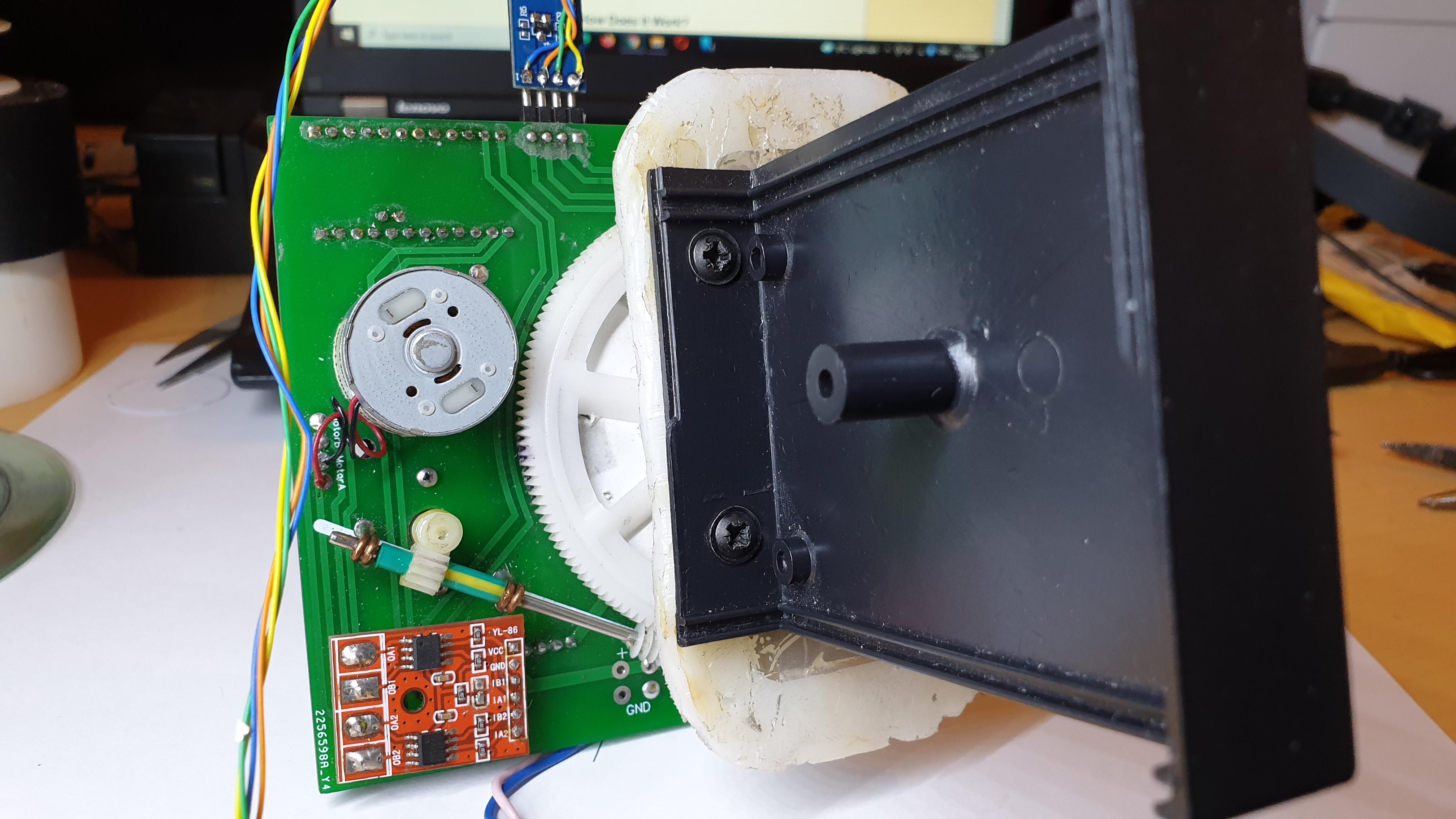 Absolute Position Encoder With Single Track Gray Code : 8 Steps (with ...