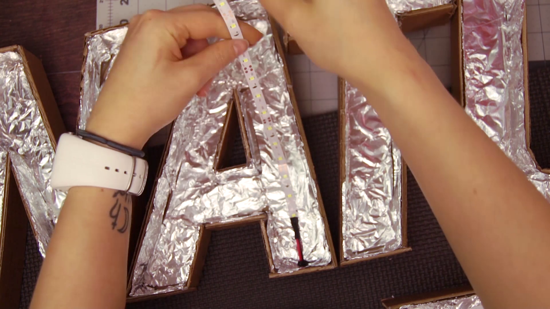 Comic Book LED Sign : 18 Steps (with Pictures) - Instructables