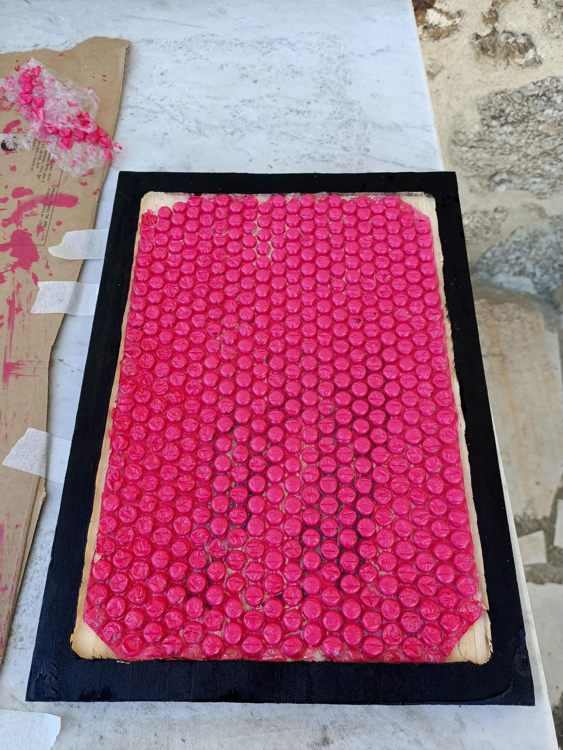 Bubble Wrap "tele-painting" : 5 Steps - Instructables