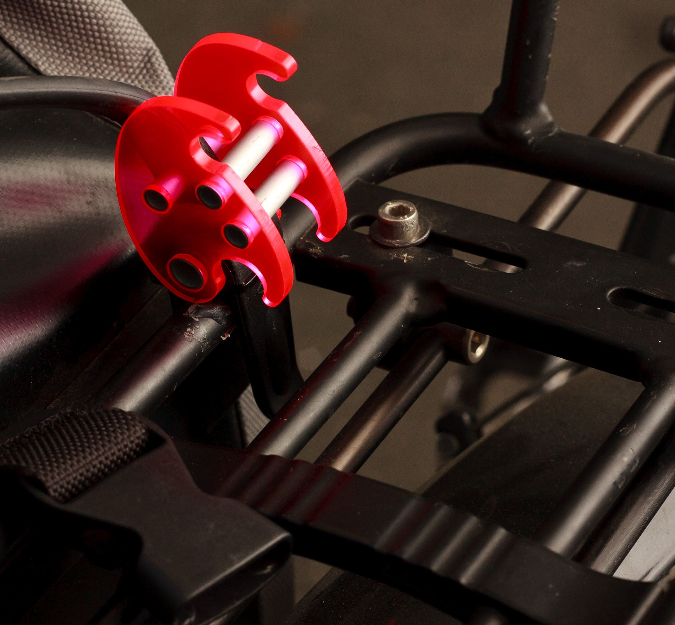 Safe Clasps for Bike Pannier Bags : 15 Steps (with Pictures ...