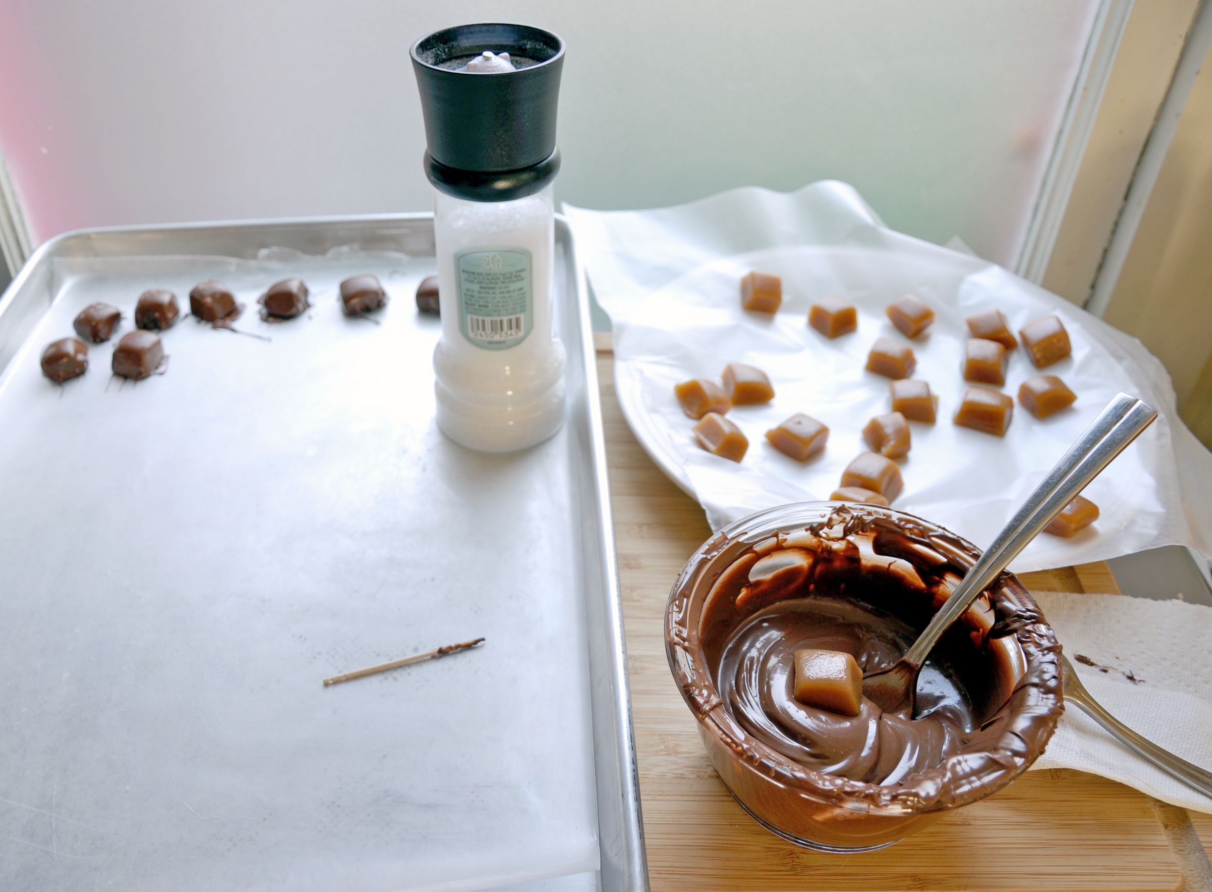 Easy Chocolate Covered Caramels : 6 Steps (with Pictures) - Instructables