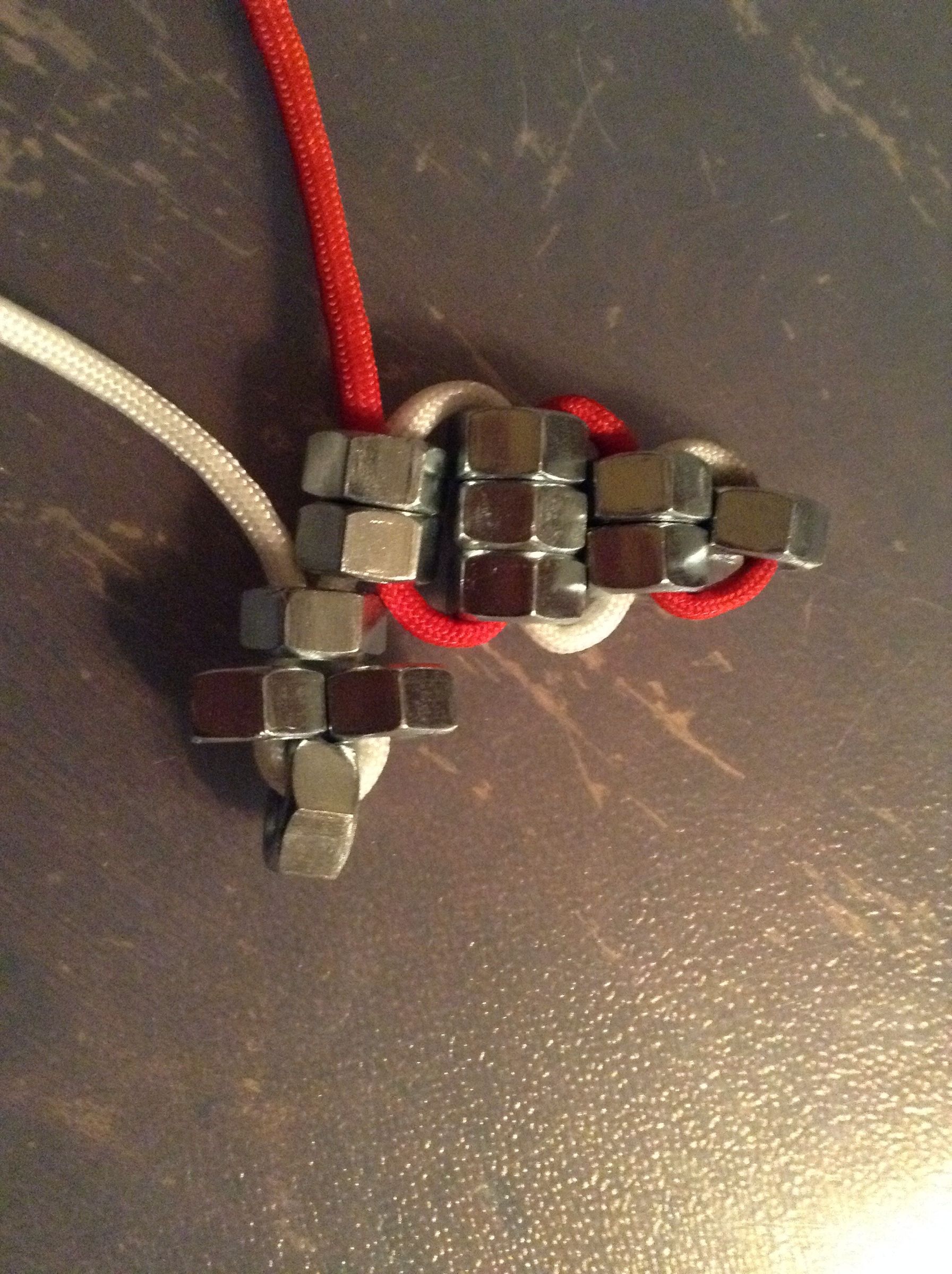 Paracord Gecko/ Lizard : 10 Steps (with Pictures) - Instructables