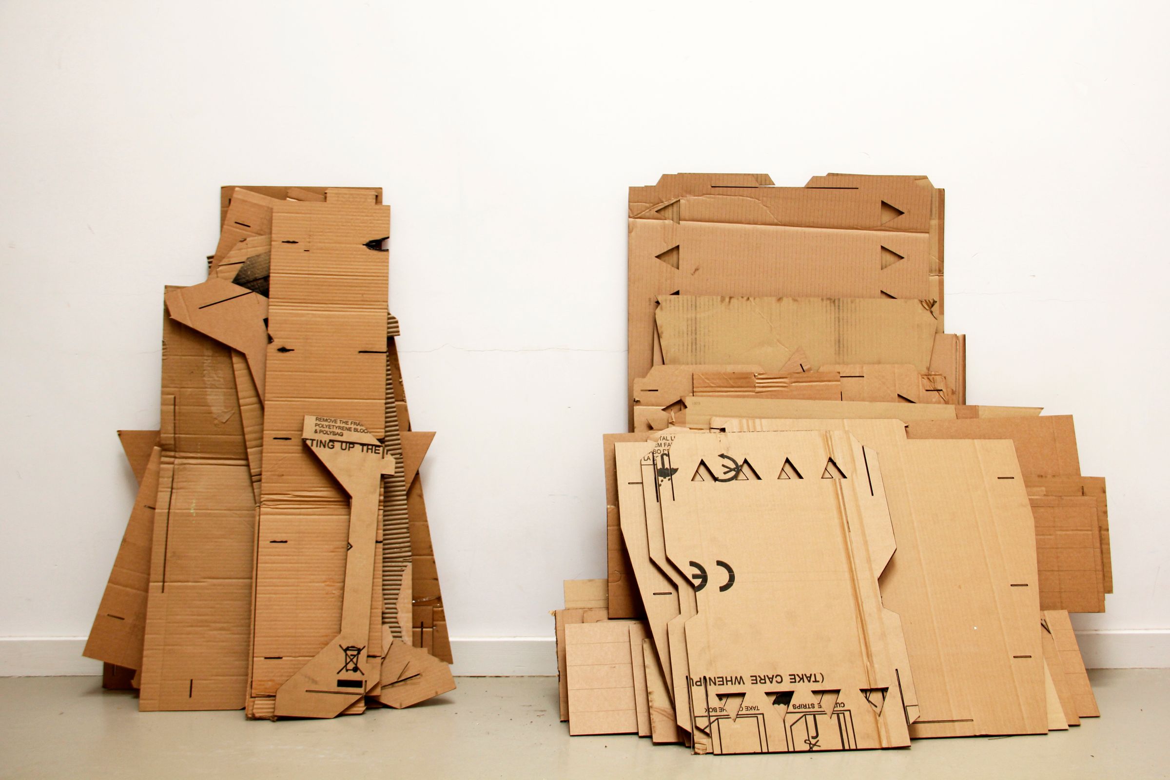 Cardboard Coffins (DIYing Free) : 16 Steps (with Pictures) - Instructables