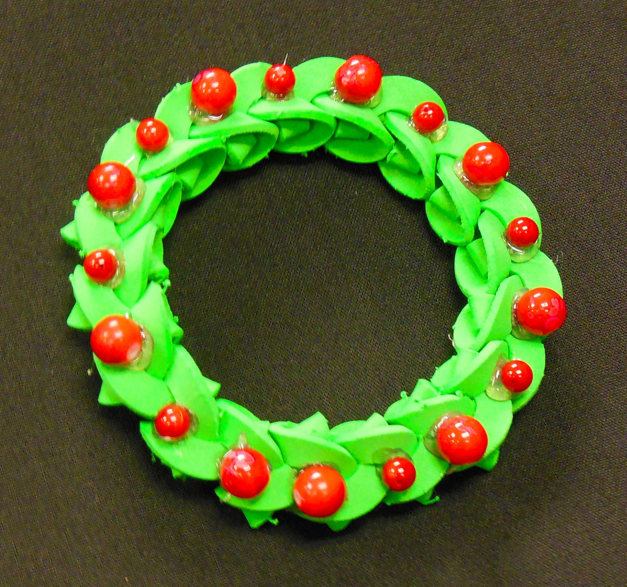 Foam Ring Decorations : 7 Steps (with Pictures) - Instructables