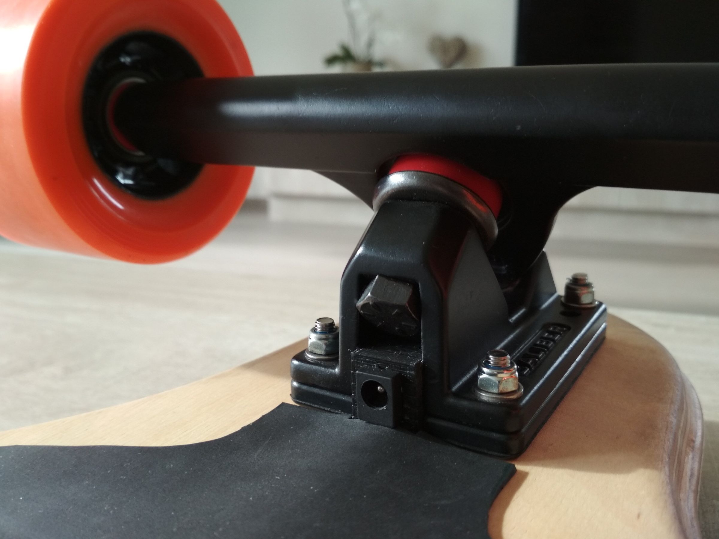 Powerful 1500W Electric Longboard : 5 Steps (with Pictures) - Instructables