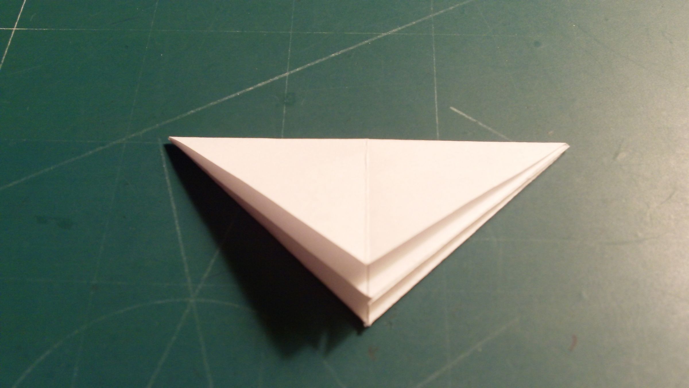 How to Make the Manta Paper Airplane : 8 Steps - Instructables
