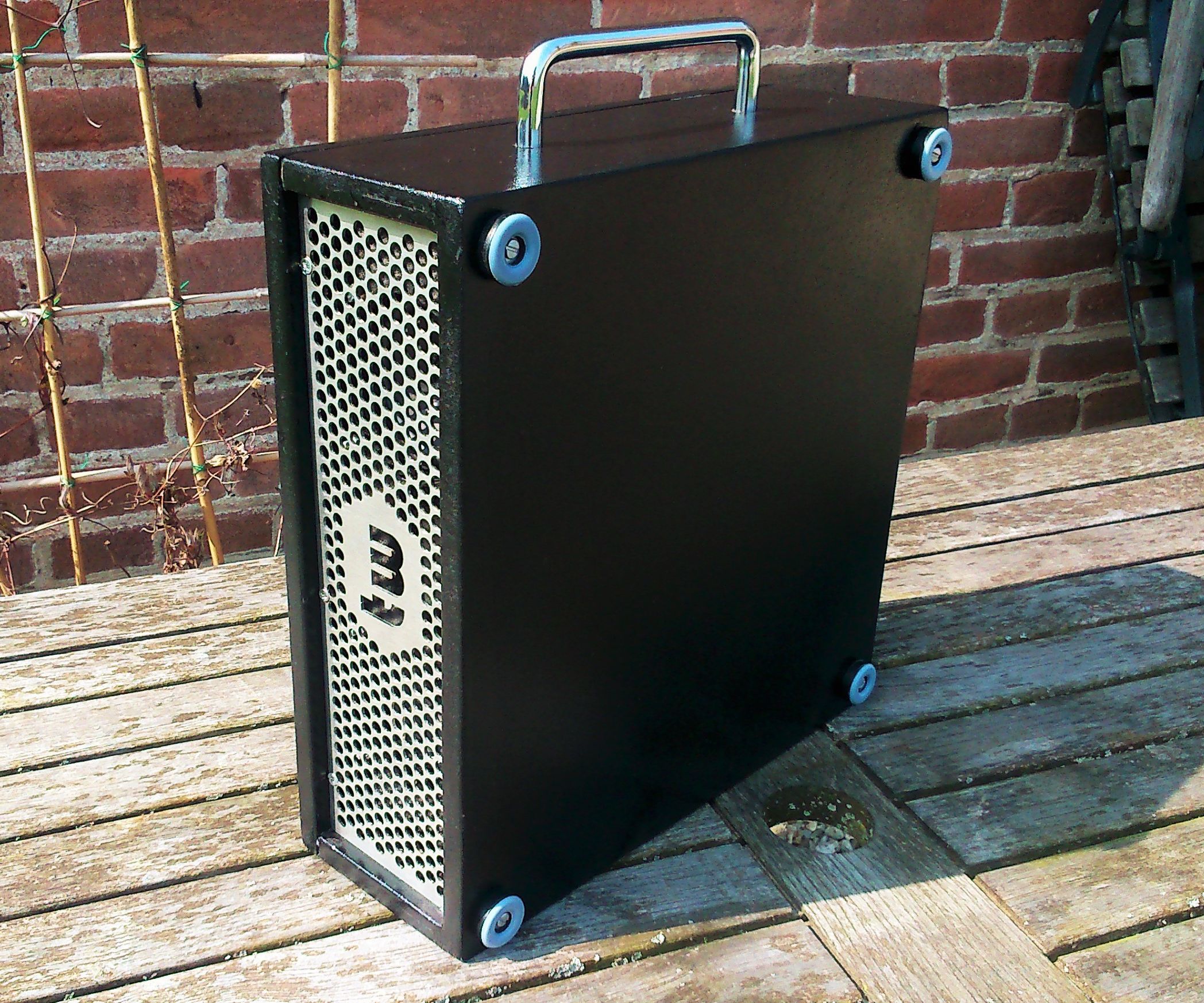 The Portable Backpack Boombox - Instructables