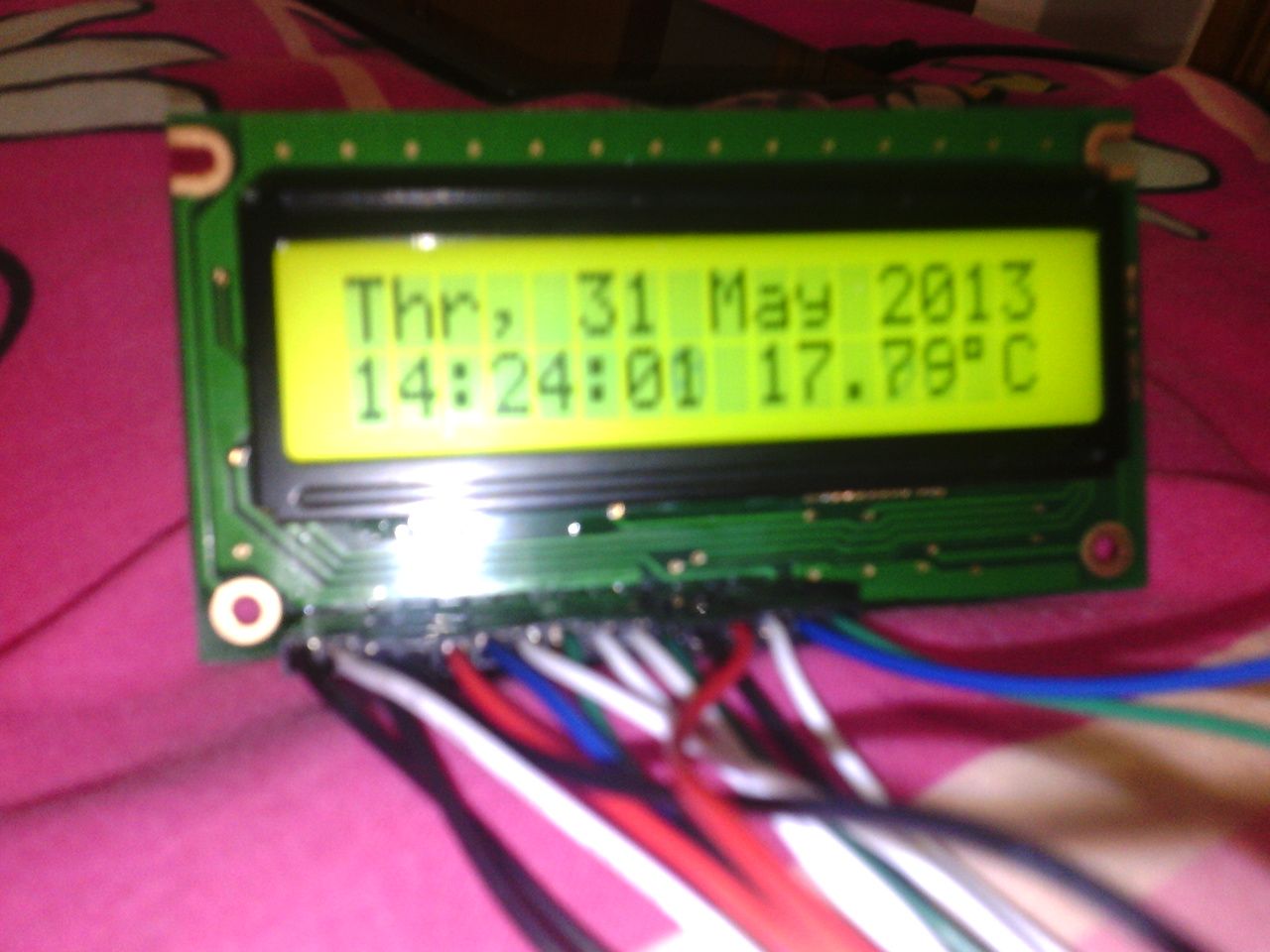 Make Yourself a Homemade Clock With Thermometer Using ATMEGA128 : 4 Steps - Instructables