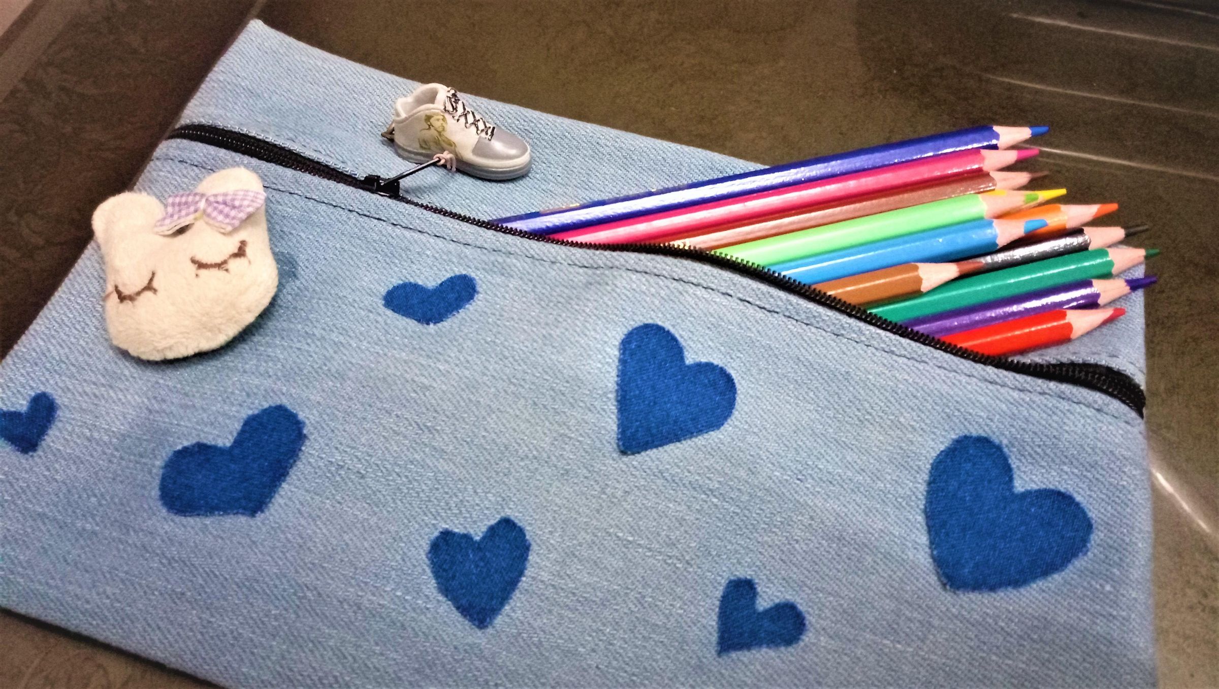 How to Make Pouch : 4 Steps (with Pictures) - Instructables