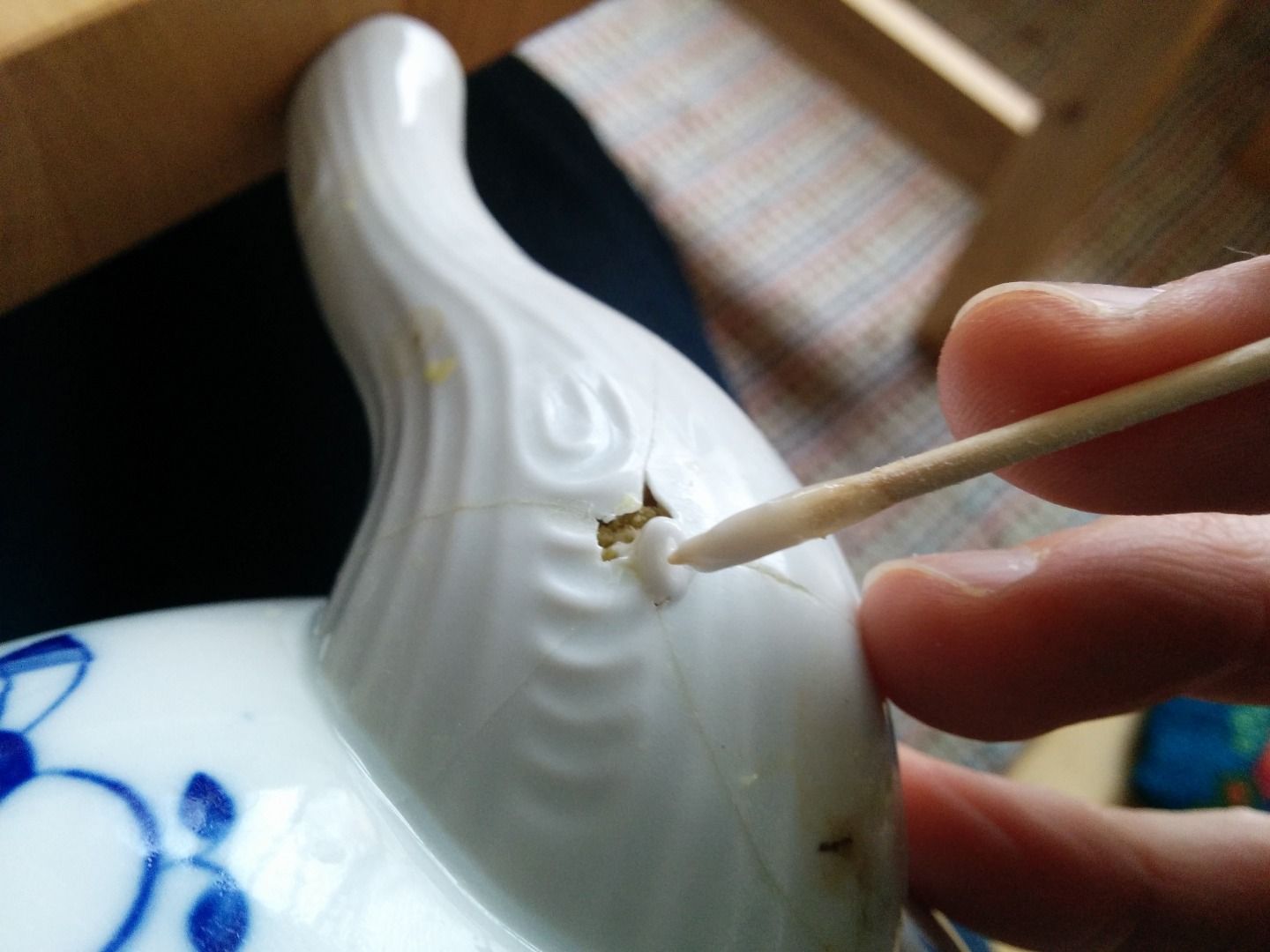 How to Fix Broken China, Pottery or Porcelain : 6 Steps (with Pictures ...