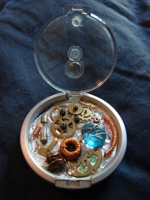 Steampunk / Cyberpunk Time Device on the Cheap : 5 Steps - Instructables