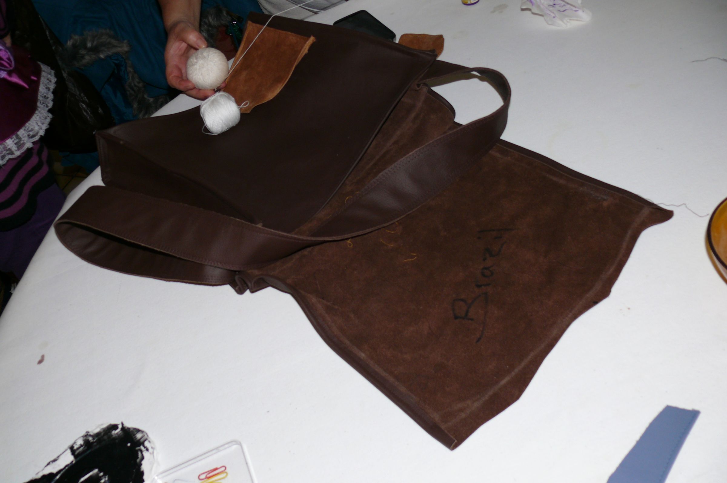 Leather Flynn Rider's Bag - Instructables