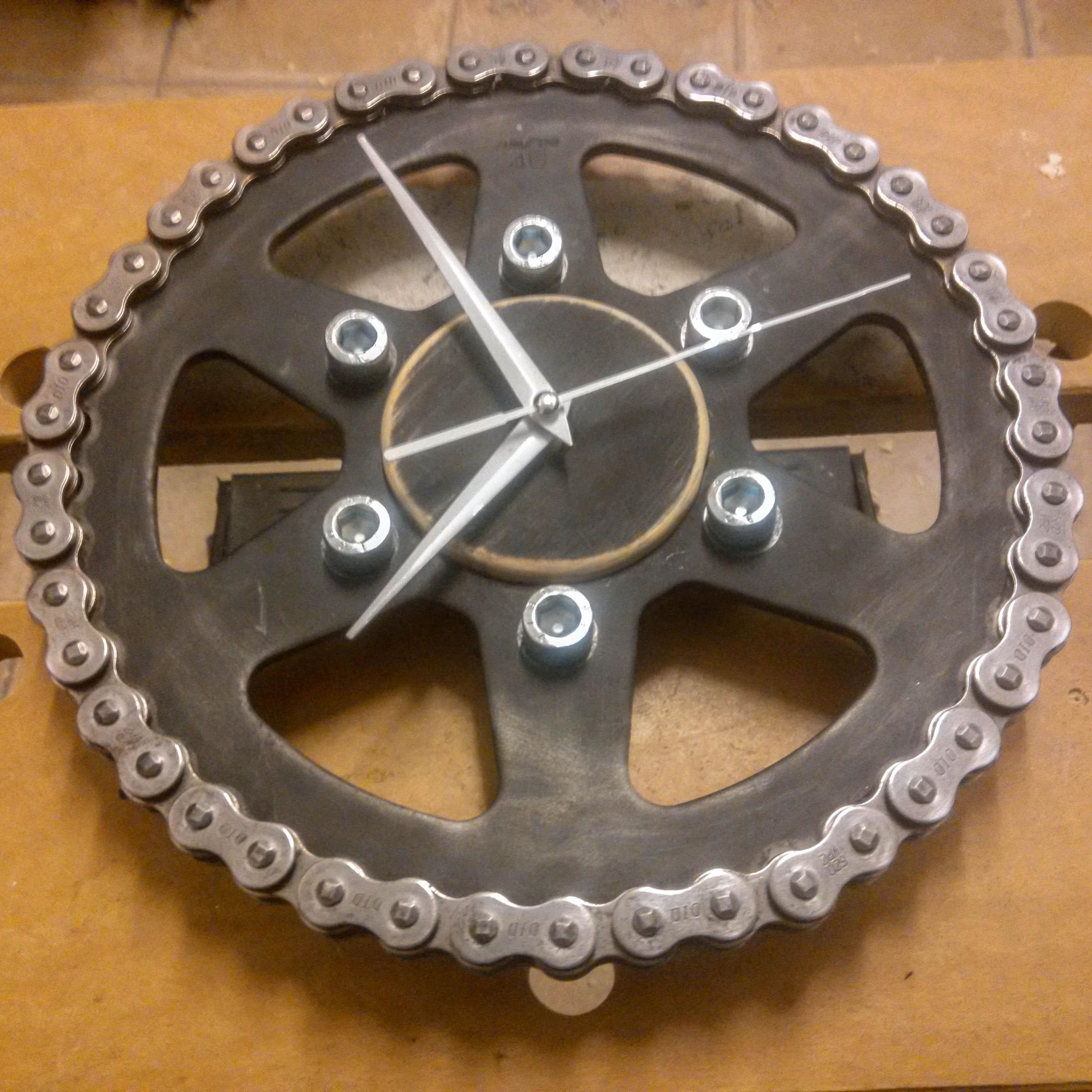 Motorcycle Chain + Sprocket Clock - Instructables