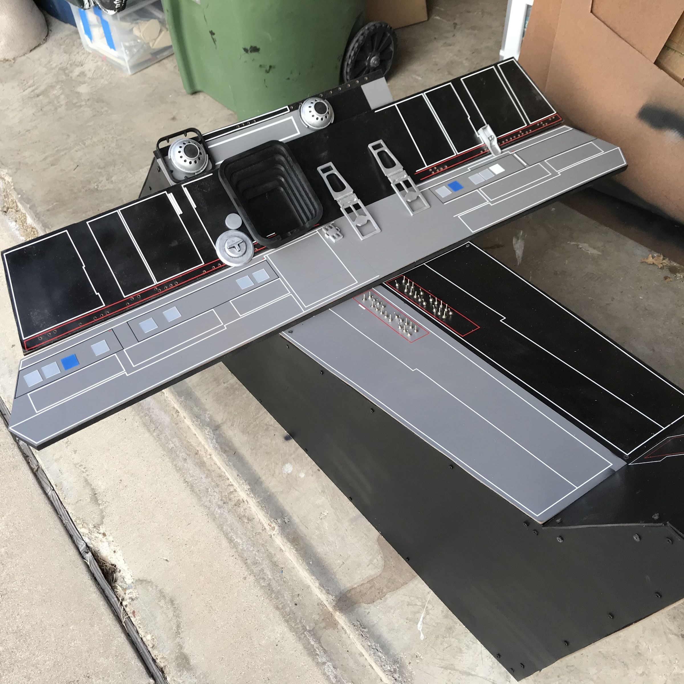 Millennium Falcon Dashboard (Full Scale Garage Build) : 7 Steps (with ...