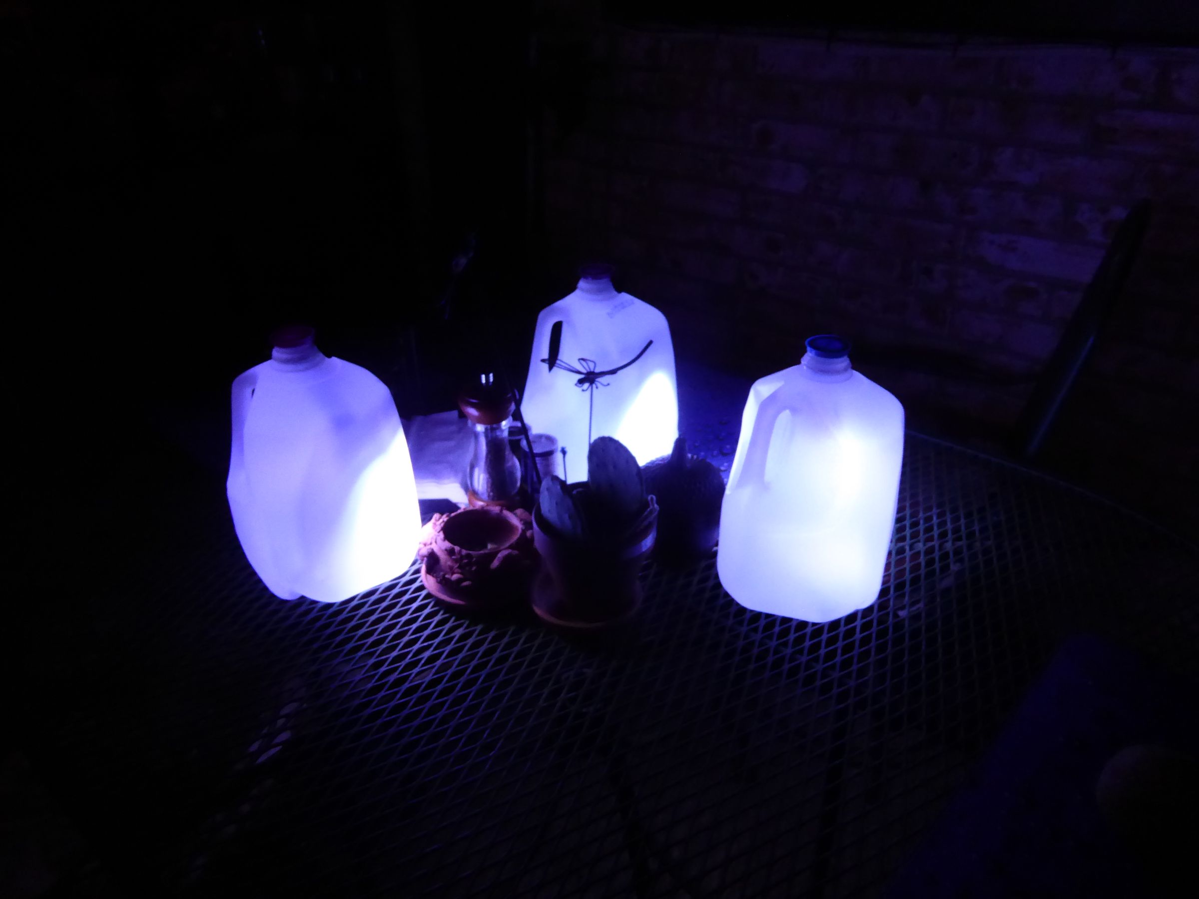 Light My No-Fire, Water Jug Party and Camping Lights : 5 Steps (with ...