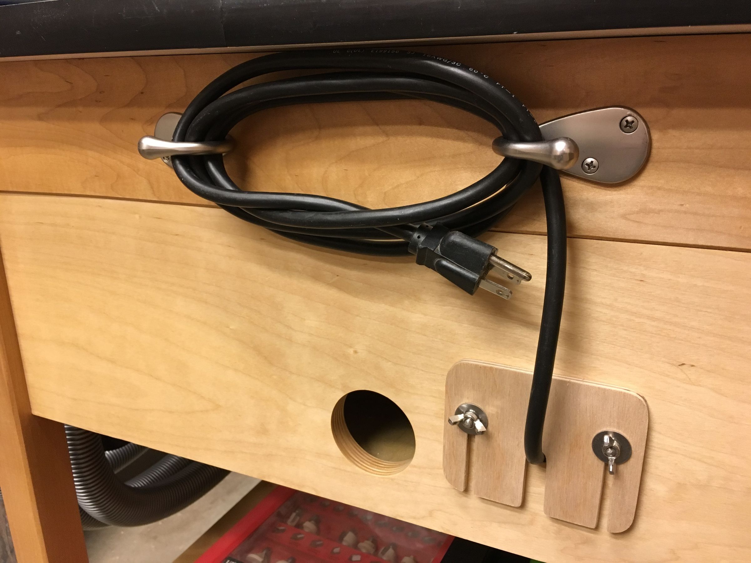 Router Table Major Improvements : 13 Steps (with Pictures) - Instructables