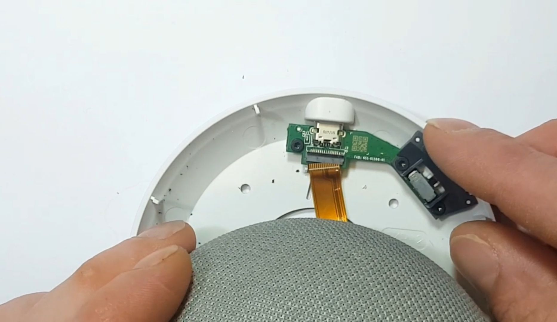 Google Home Mini Aux Jack Mod : 9 Steps - Instructables