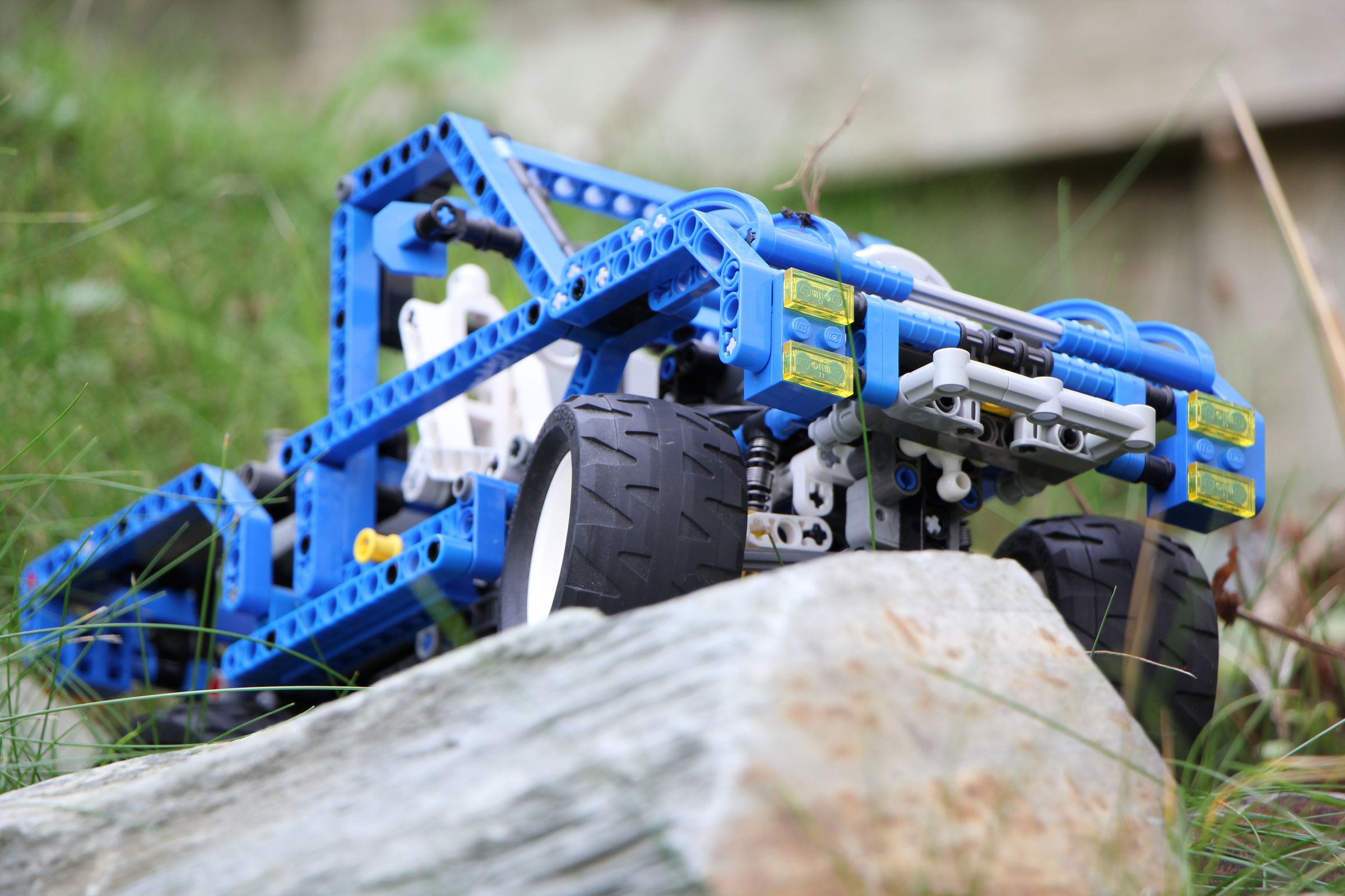 Lego Technic Remote Control Off Roader Version 2 - Instructables