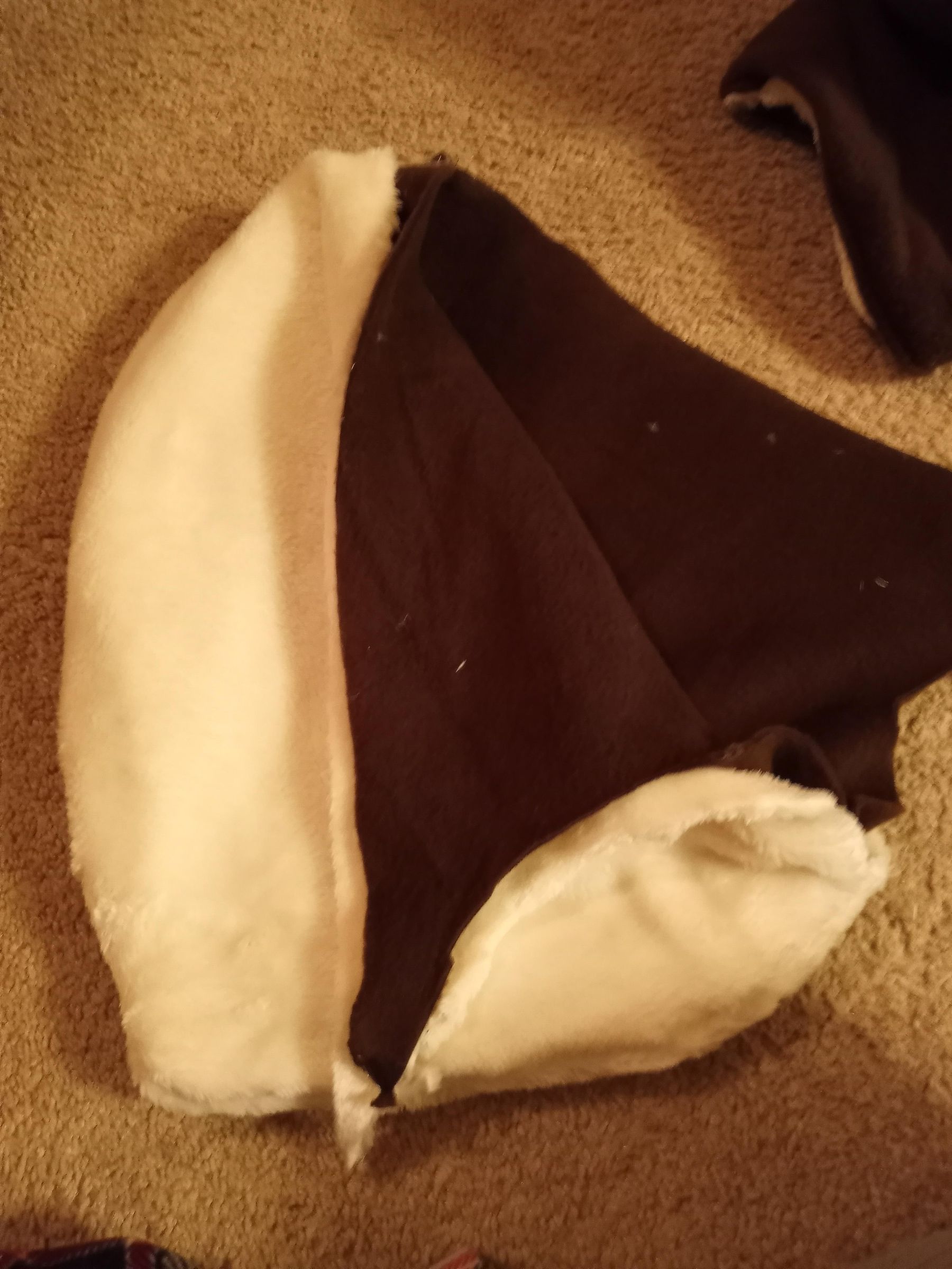 Moth Wing Cloak : 11 Steps (with Pictures) - Instructables