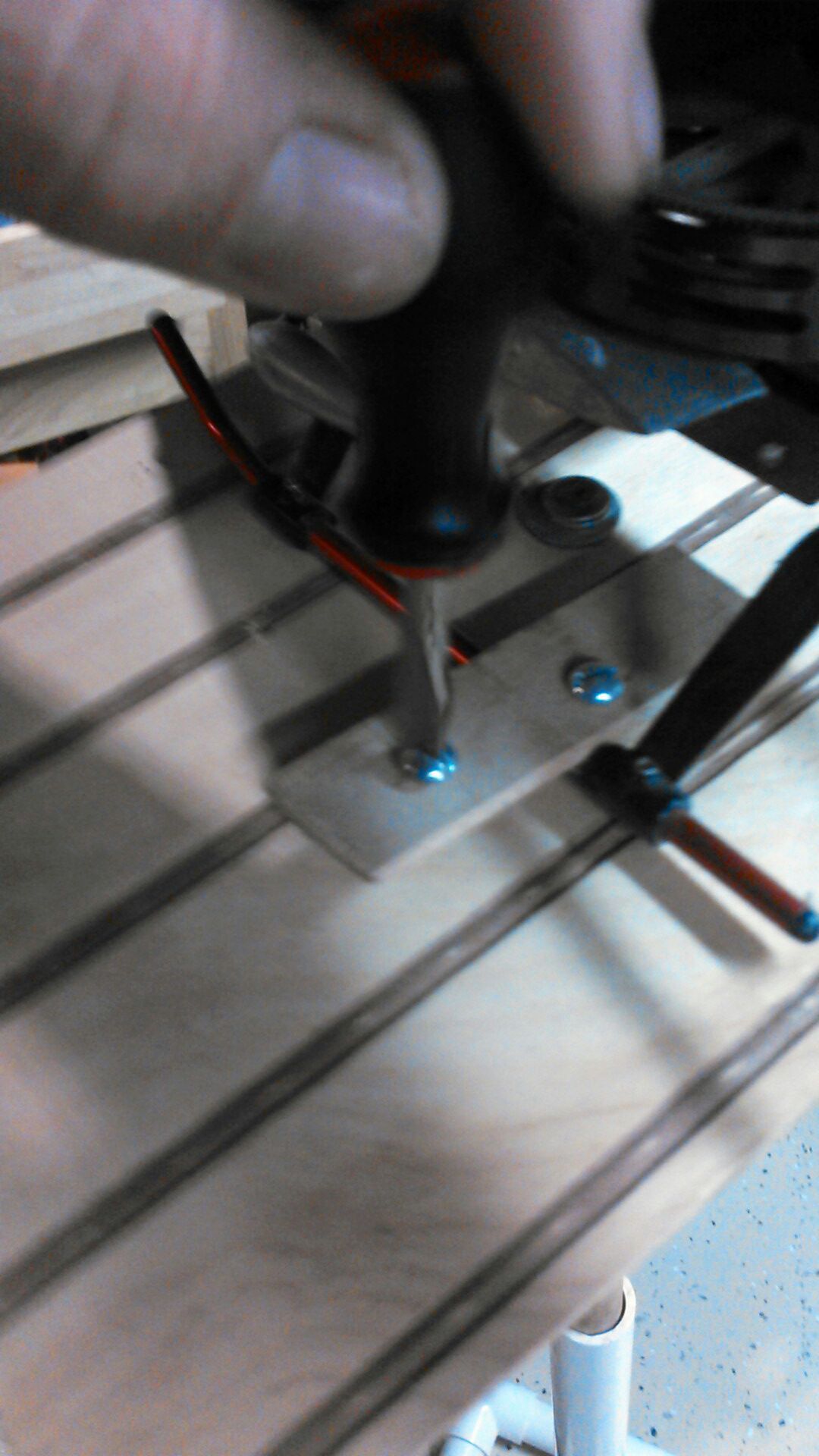 RC Test Stand for Quad Copters and Helicopters : 3 Steps (with Pictures ...