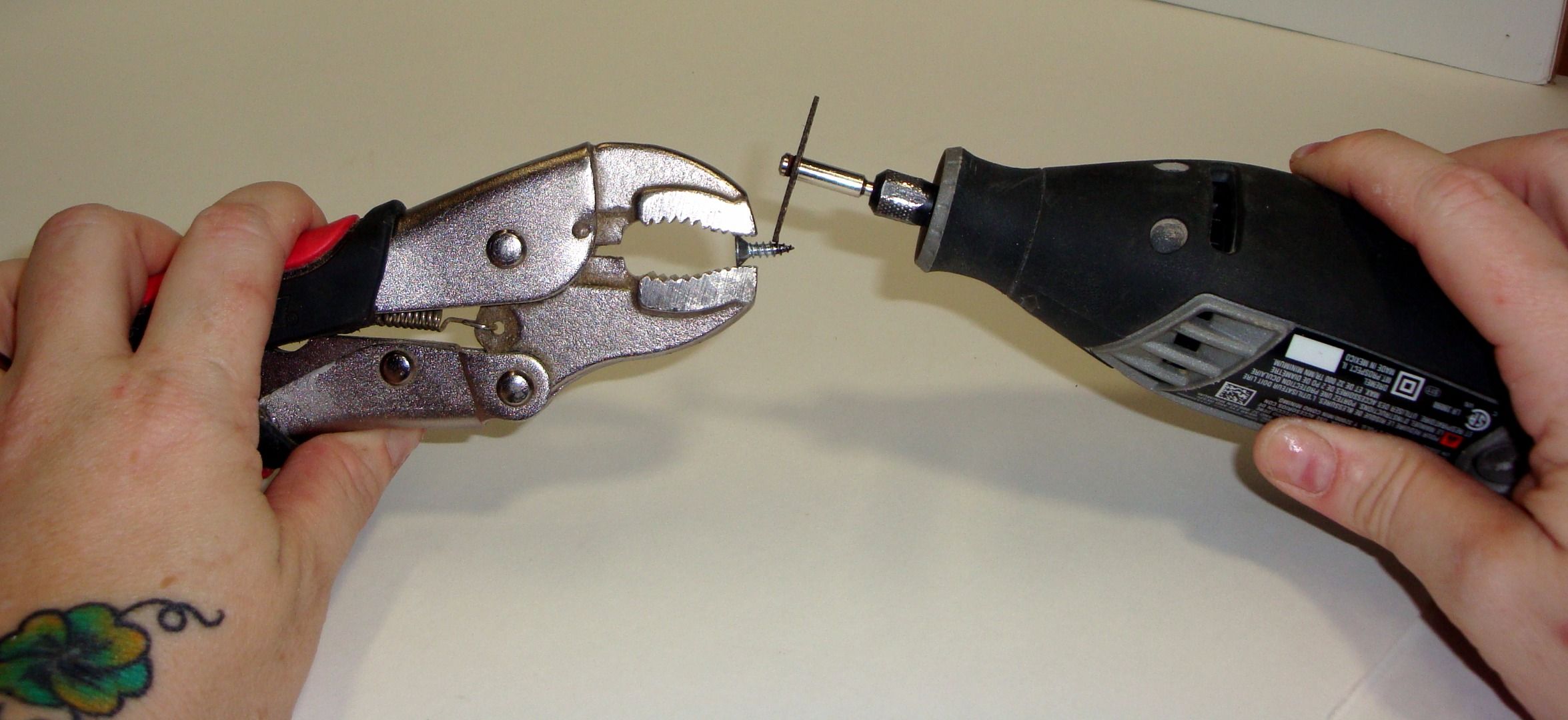 The 3 in 1 PVC Paracord Jig : 8 Steps - Instructables