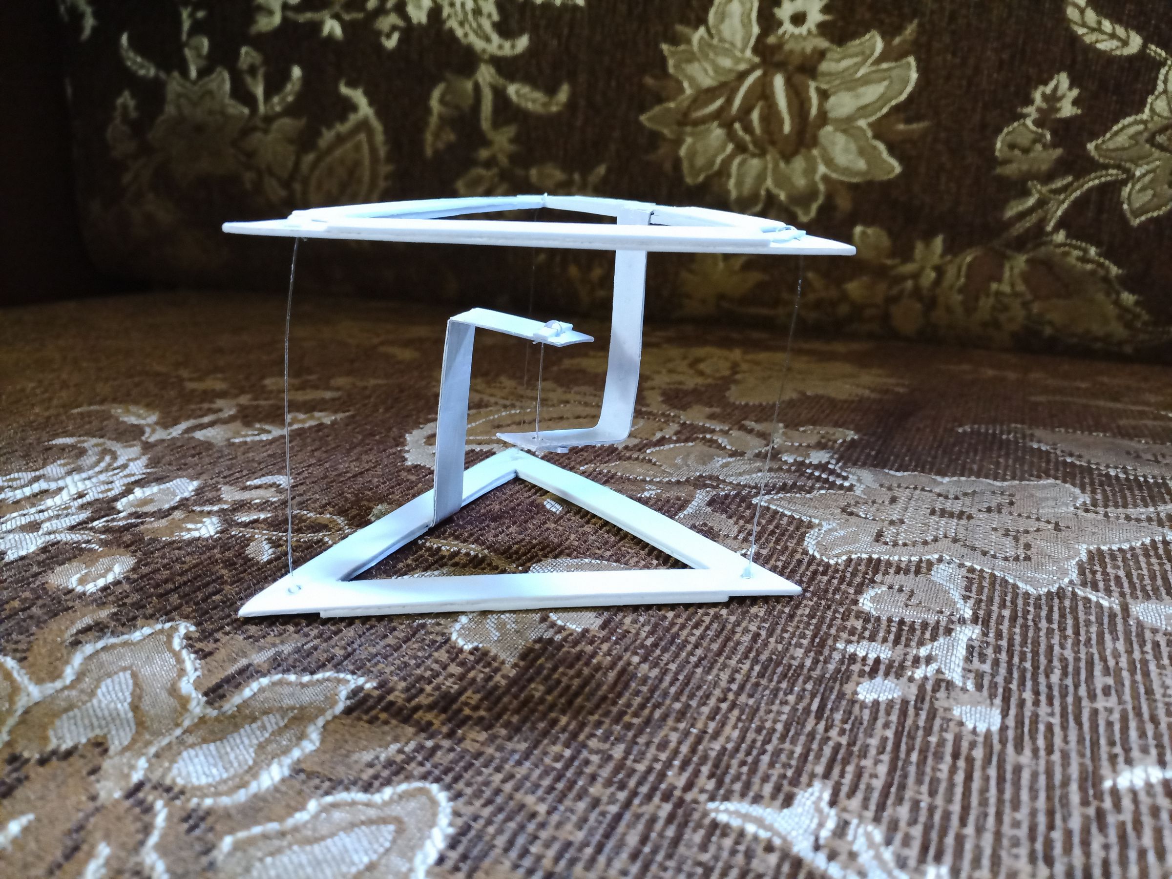 Floating Table Top : 33 Steps (with Pictures) - Instructables