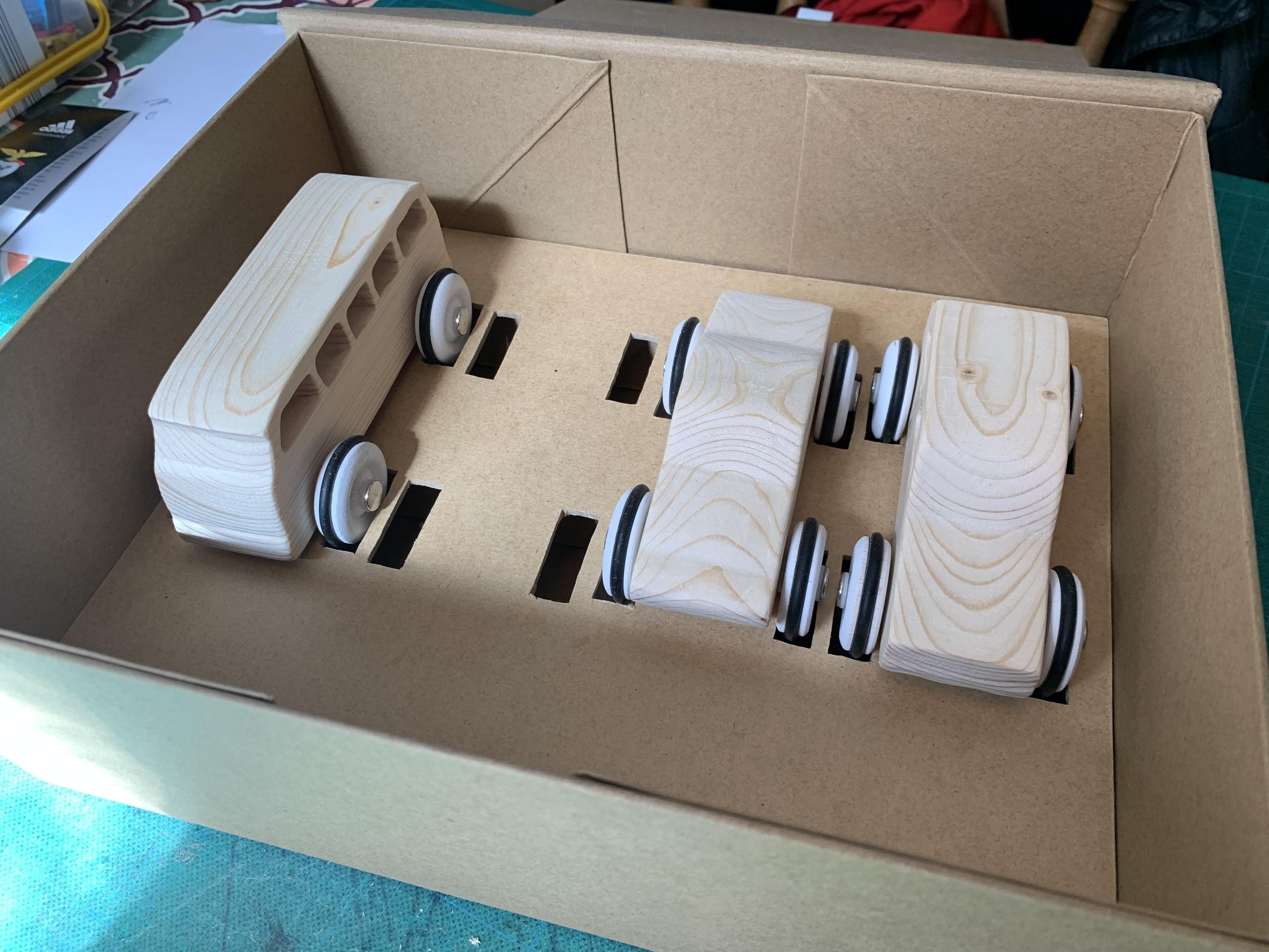 Simple Wooden Classic Cars. : 8 Steps (with Pictures) - Instructables