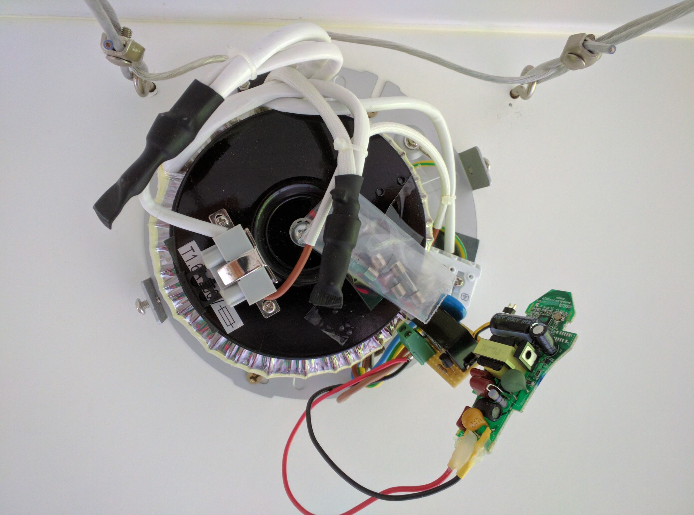 Control ANY Light With Philips Hue : 6 Steps (with Pictures ...