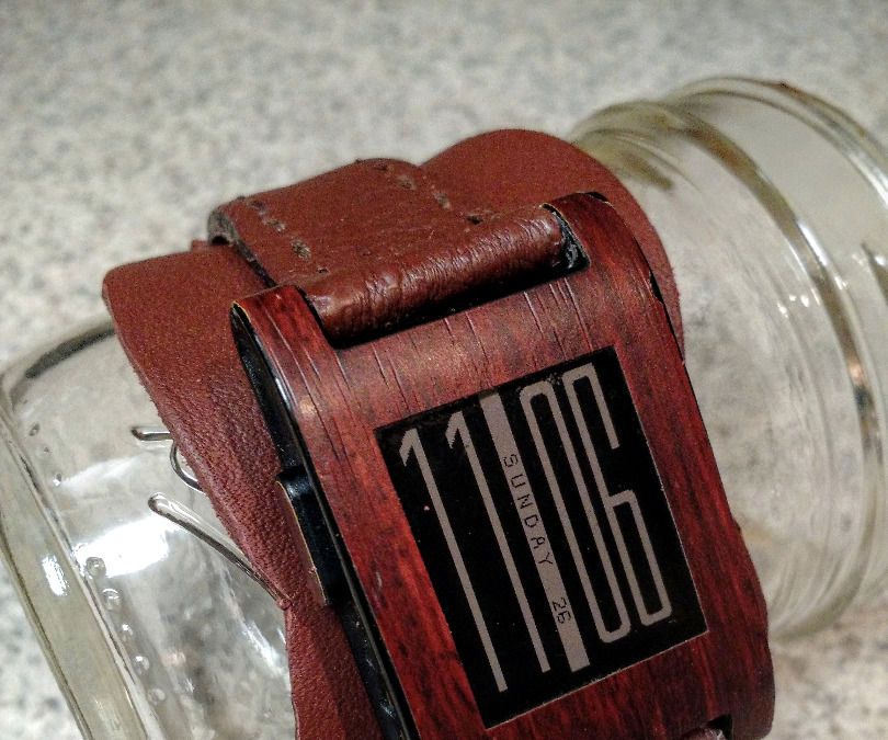 Leather Wristband/cuff for a Watch : 5 Steps - Instructables