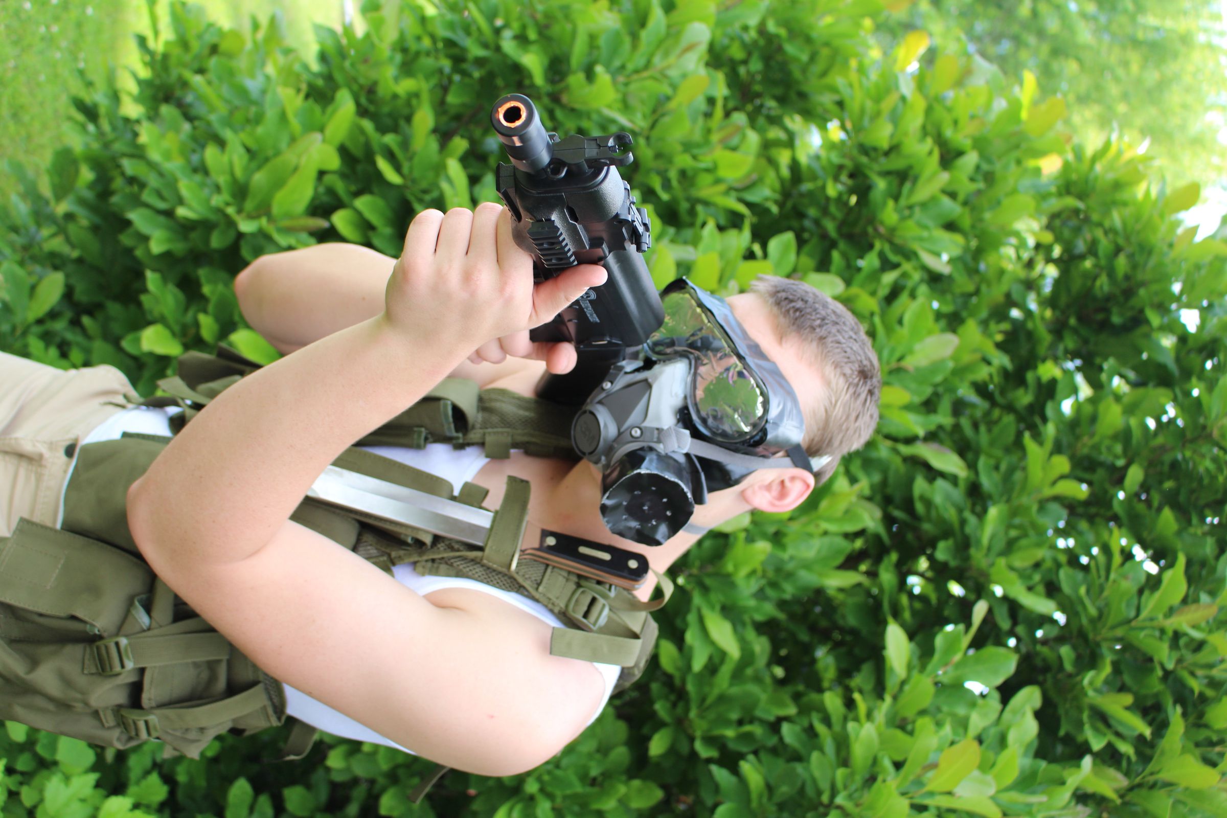 Homemade M40 Gas Mask Using Spare Parts : 8 Steps - Instructables